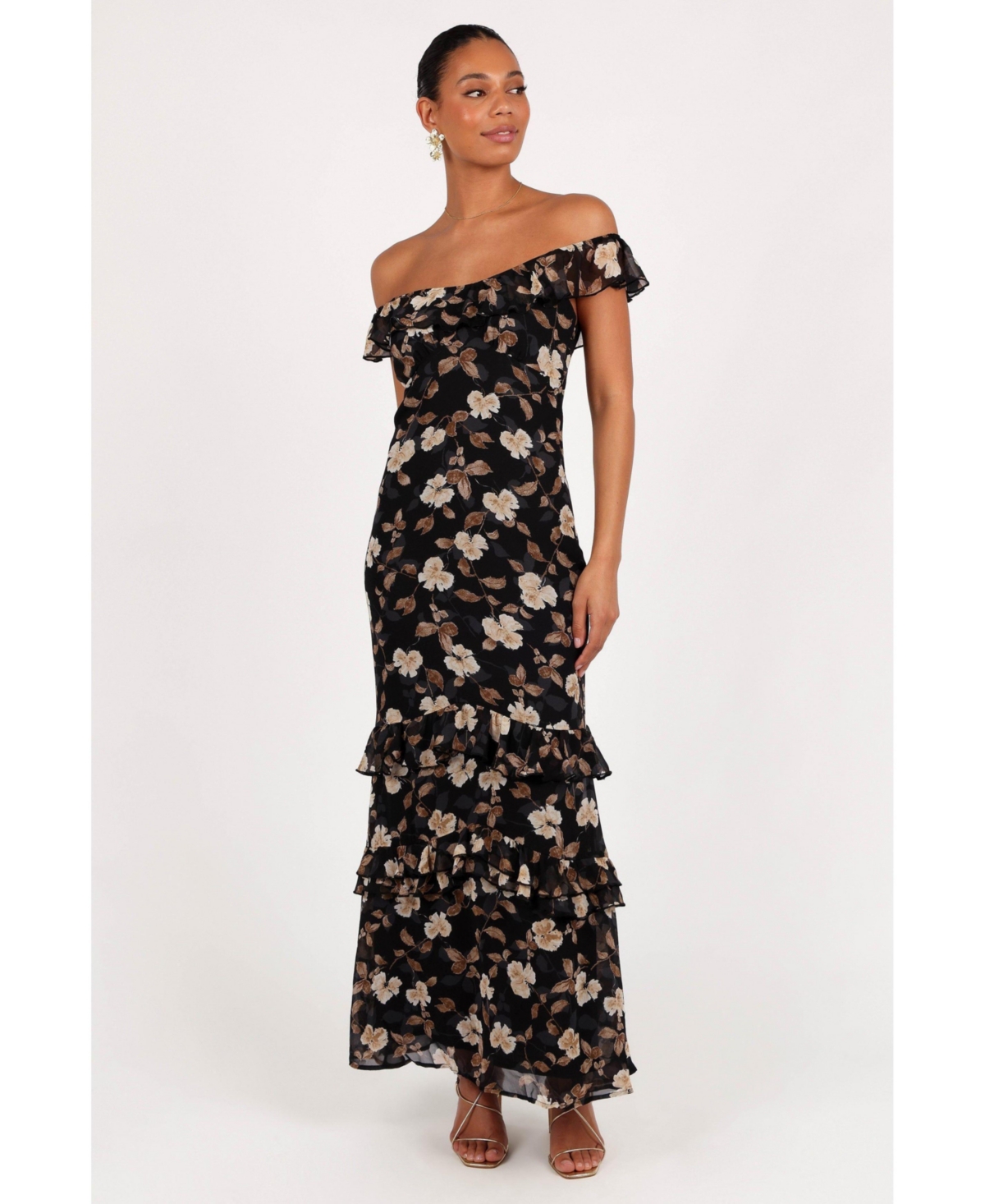 Click here for Petal and Pup Womens Irelynn Maxi Dress - Black prices
