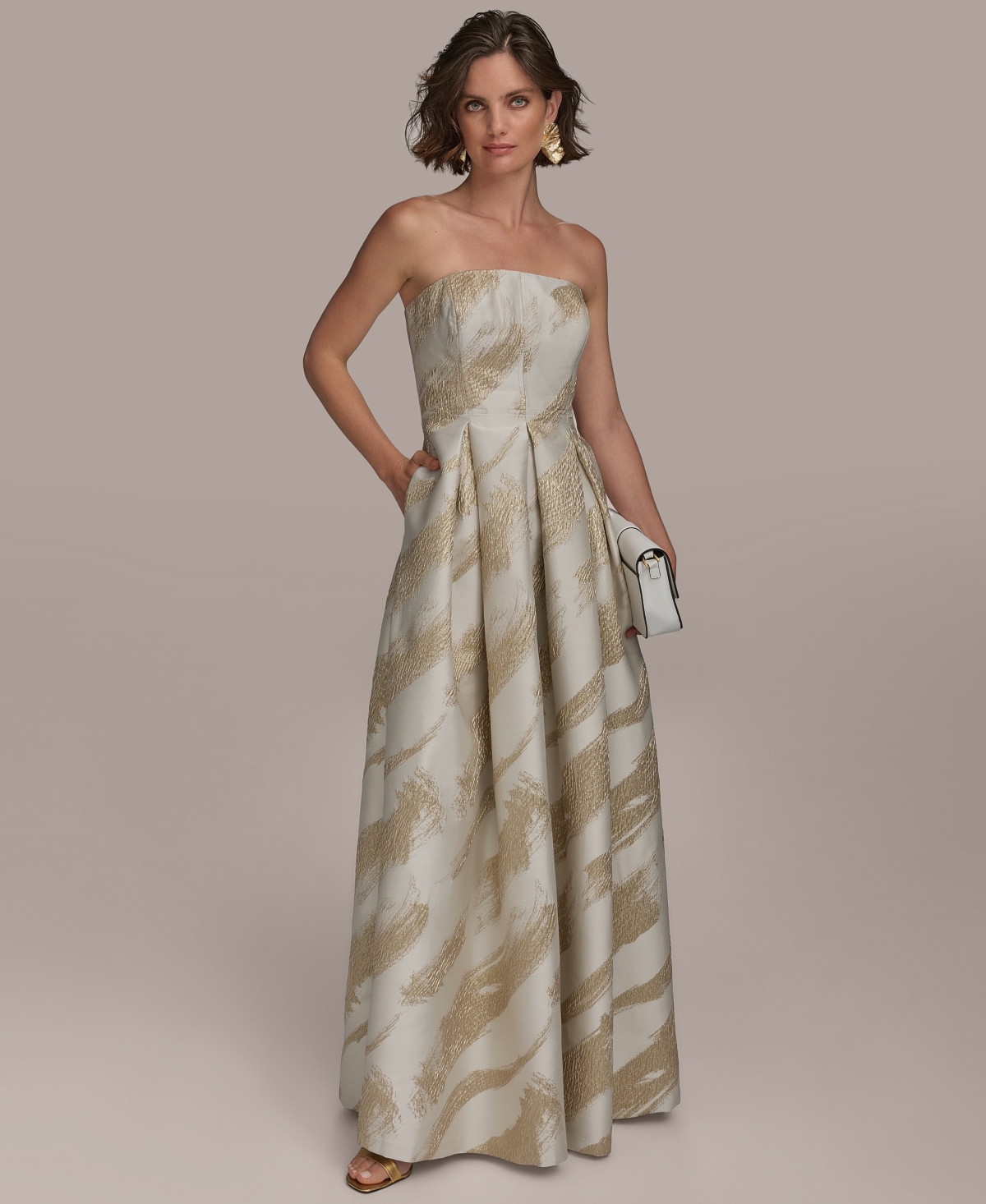 Click here for Donna Karan New York Womens Metallic Jacquard Stra... prices