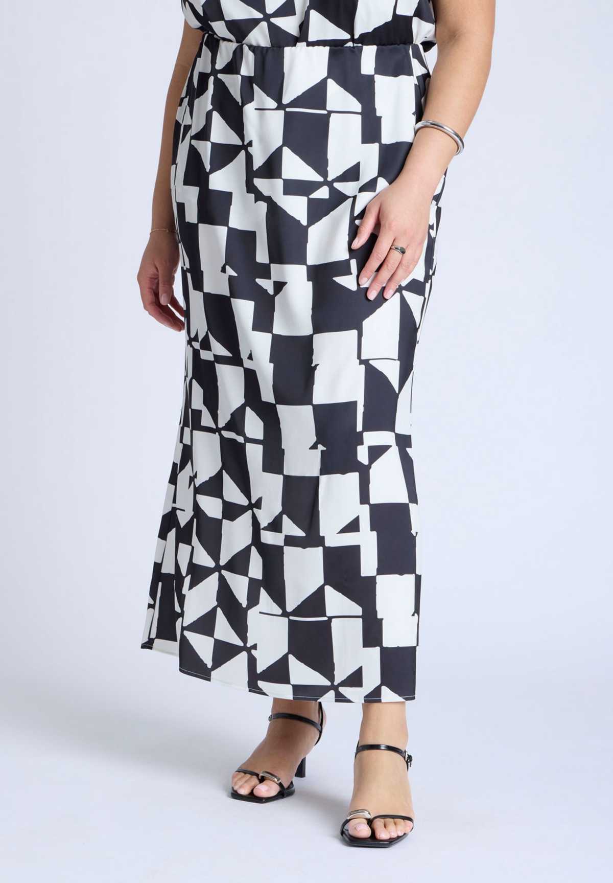 Click here for Eloquii Womens Plus Size Satin Maxi Skirt - All th... prices