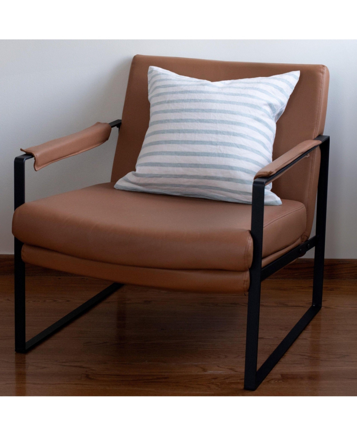 Click here for 20" x 20" French Linen Pillow with Remov... prices