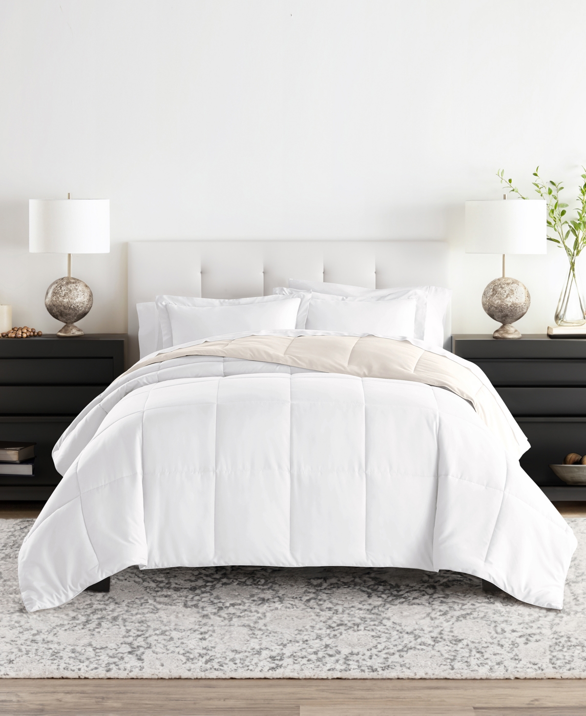 Click here for ienjoy Home All Season Lightweight Down Alternativ... prices