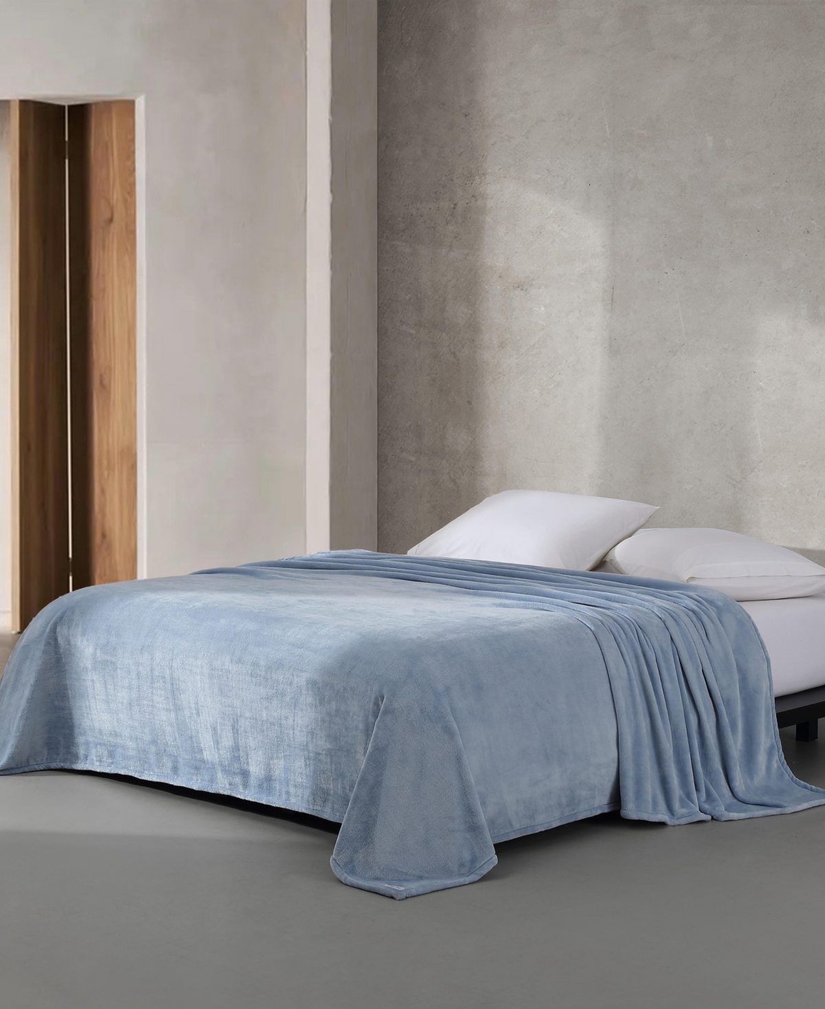 Click here for Calvin Klein Core Plush Solid Blanket  Queen - Oli... prices