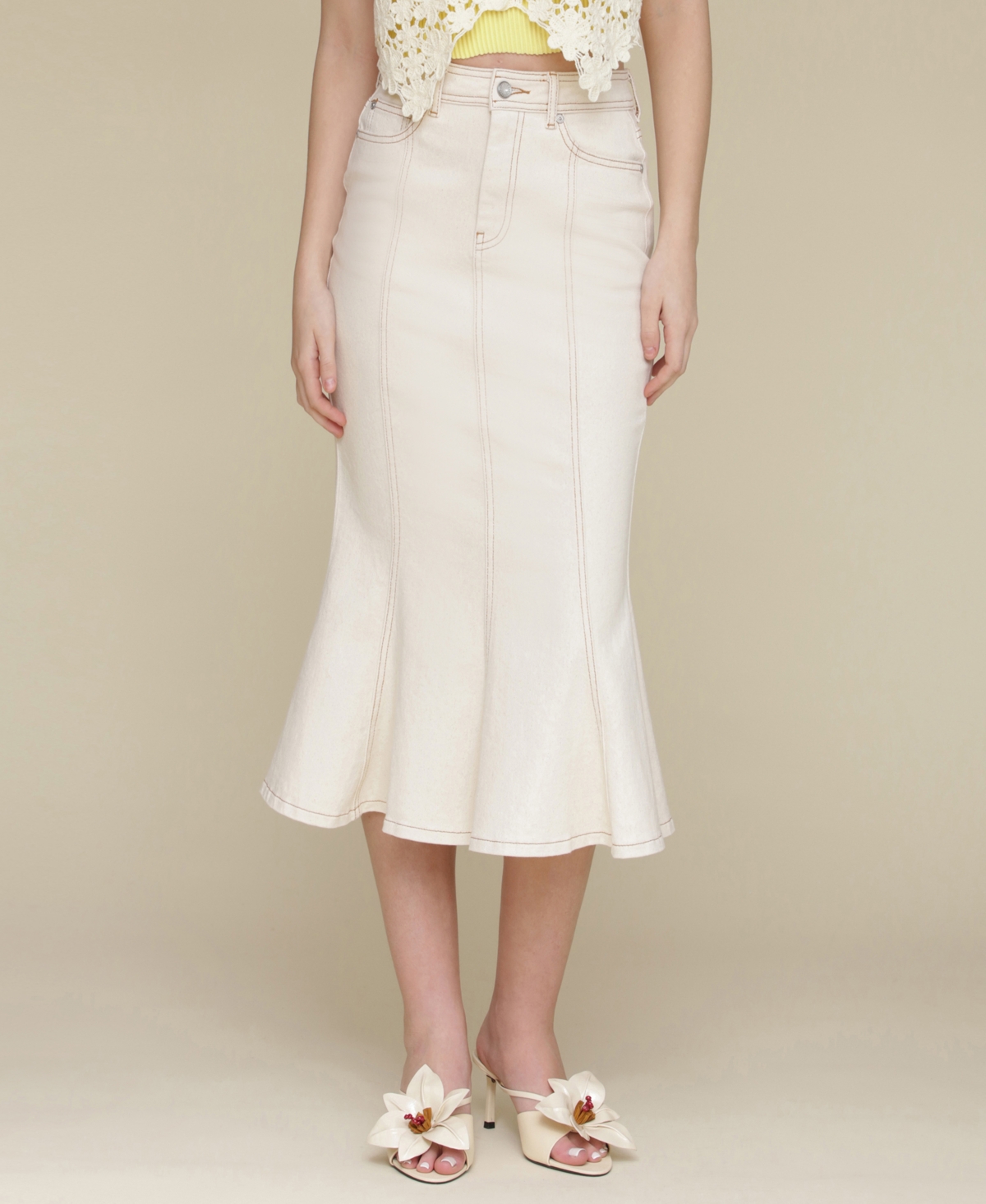 Click here for Avec Les Filles Womens Panelled Flare Denim Midi S... prices