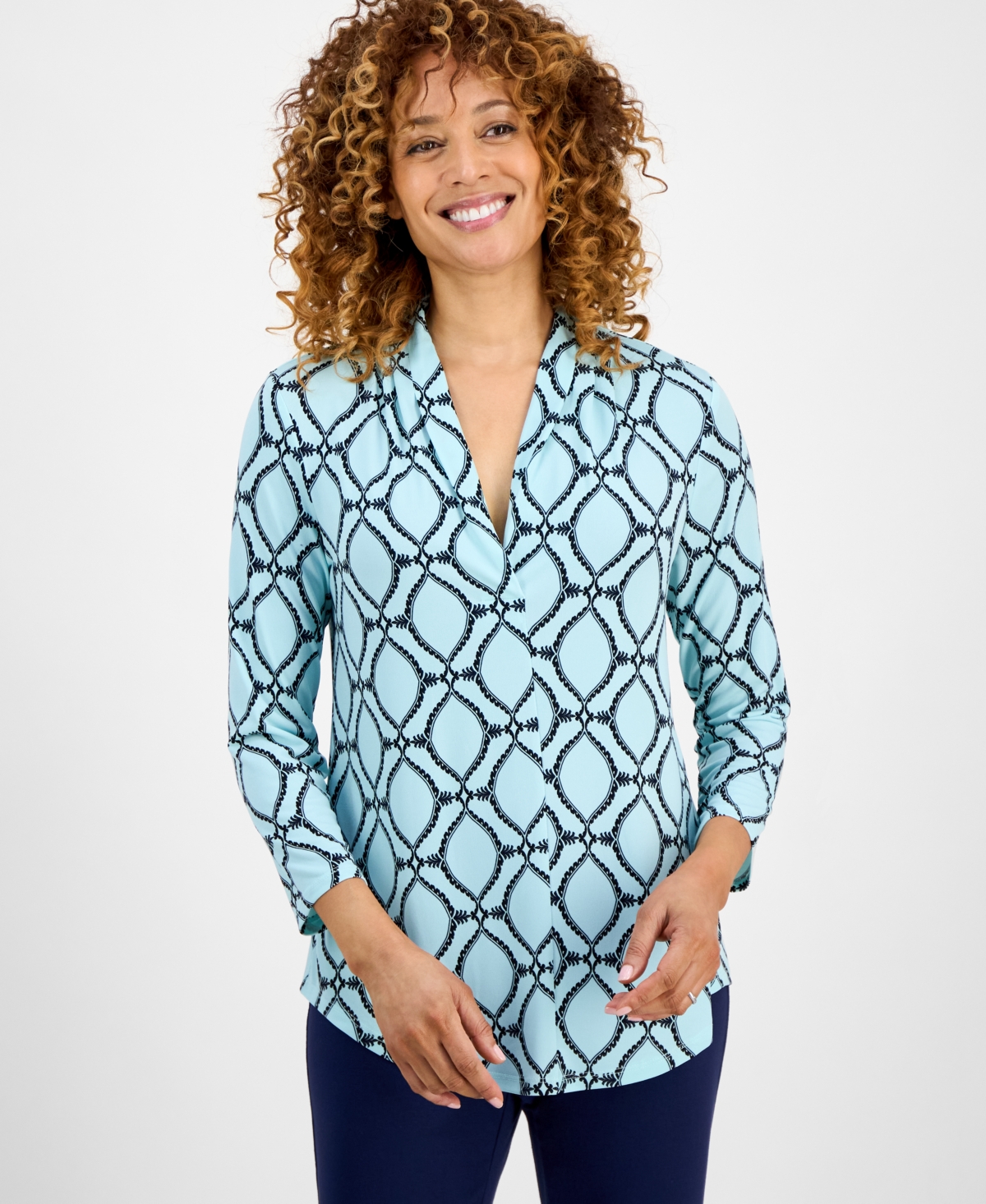 Click here for Jm Collection Womens Printed 3/4 Sleeve V-Neck Kni... prices