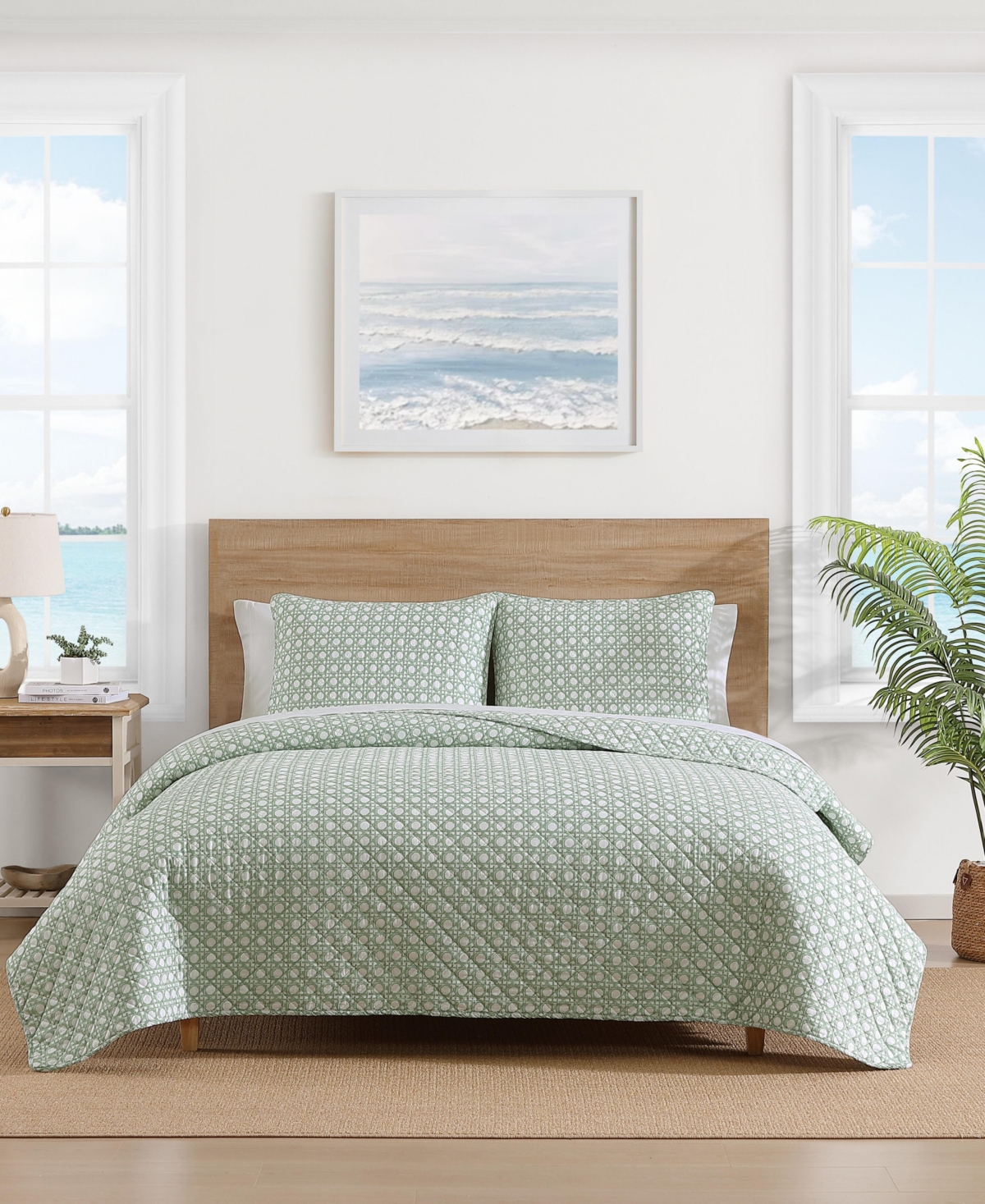 Click here for Tommy Bahama Diamond Isle Cotton Reversible 3-Pc.... prices