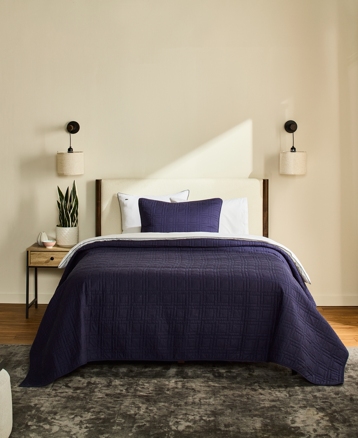 Click here for Lacoste Logo Cotton 2-Pc. Quilt Set  Twin - Navy prices