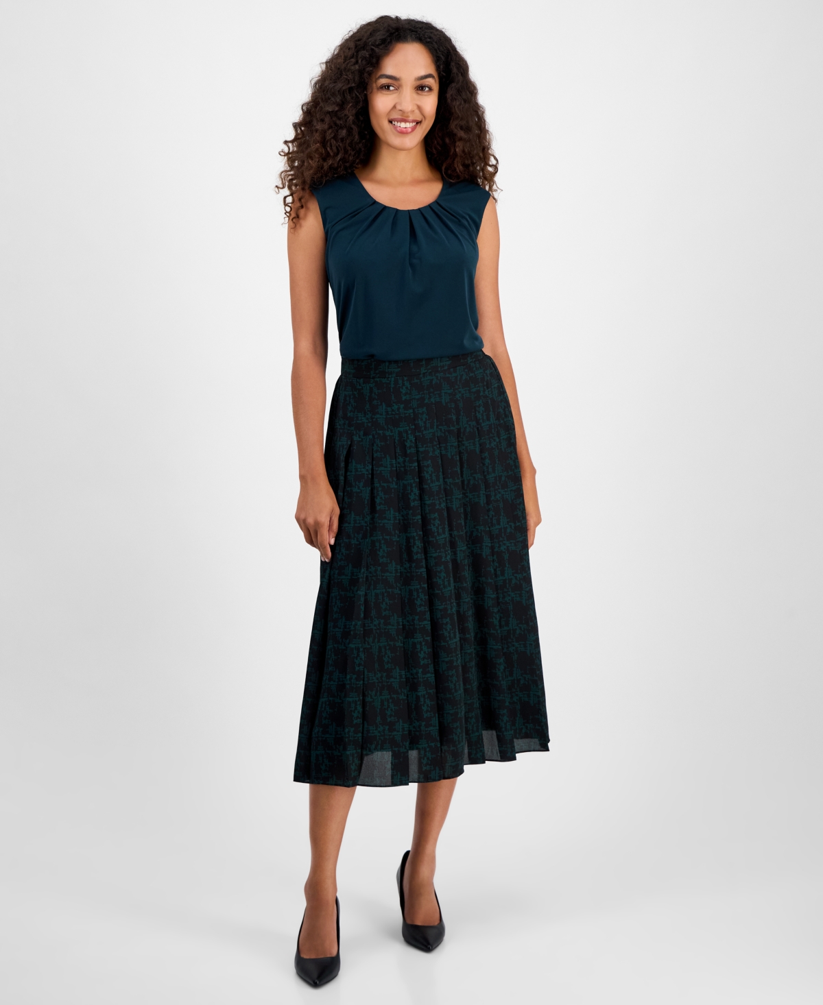Click here for Kasper Womens Pleated Pull-On Skirt  Regular & Pet... prices