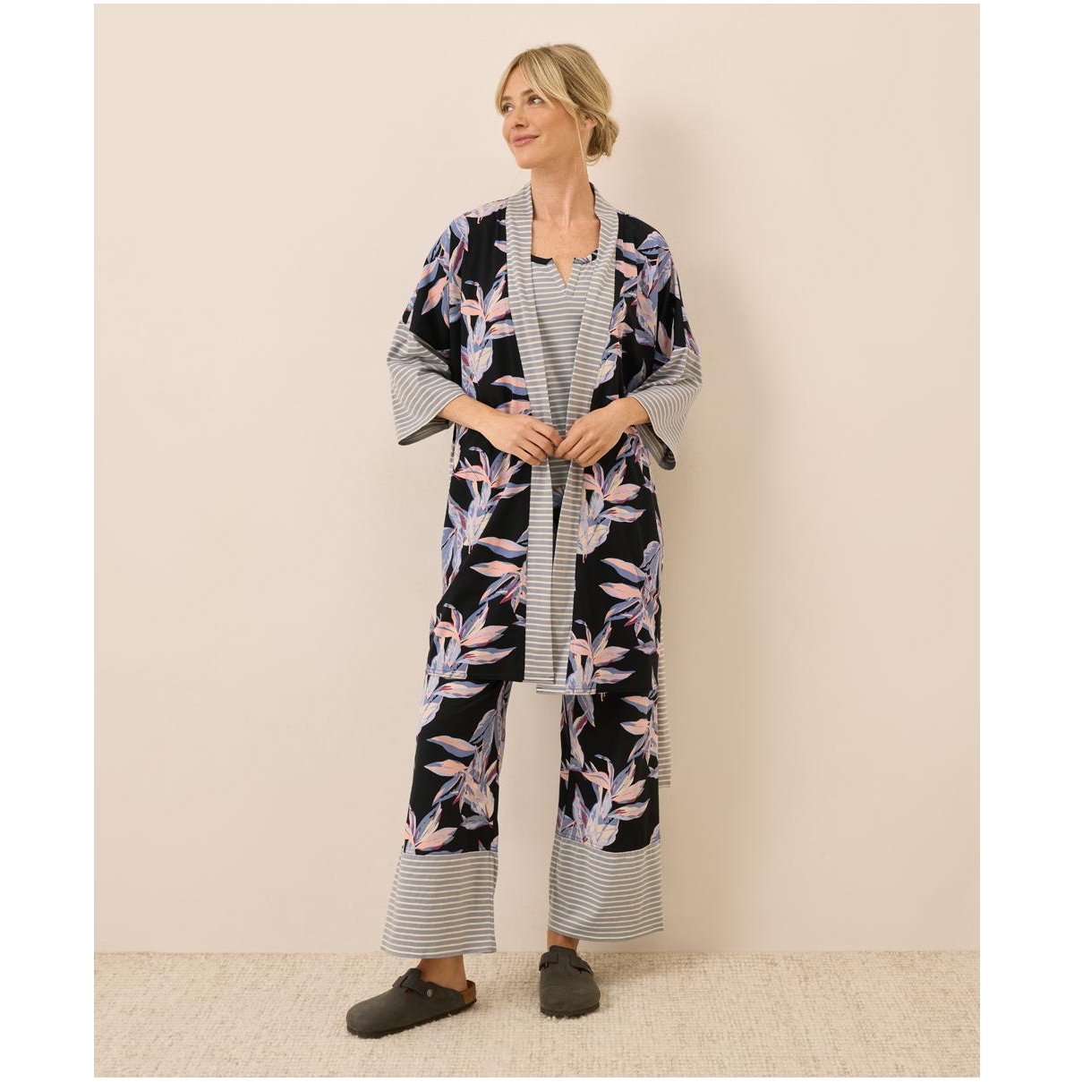 Click here for Pact Organic Cotton Staycation Short Robe - Dark l... prices