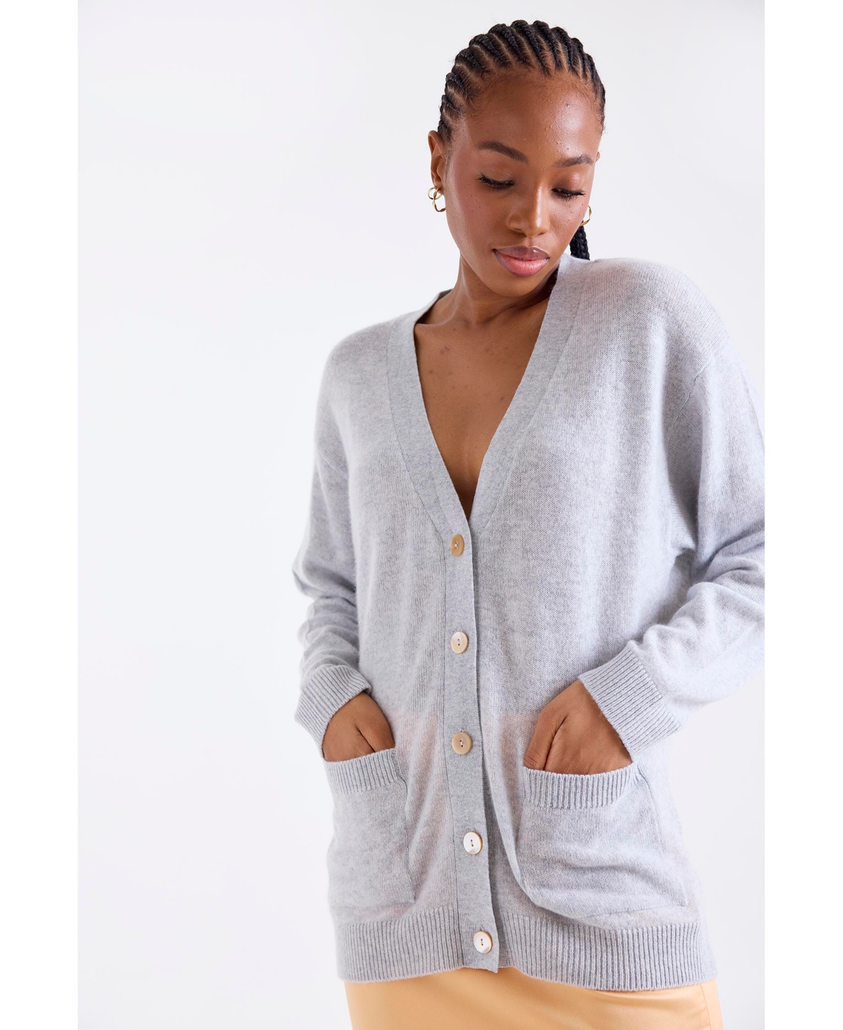 Click here for 1982 Womens Oceane Oversize V-Neck Cashmere Cardig... prices