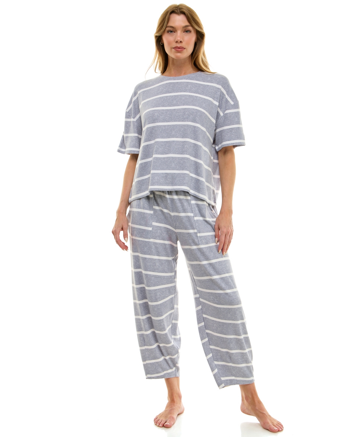 Click here for Roudelain Womens Boxy T-Shirt and Barrel Leg Pants... prices