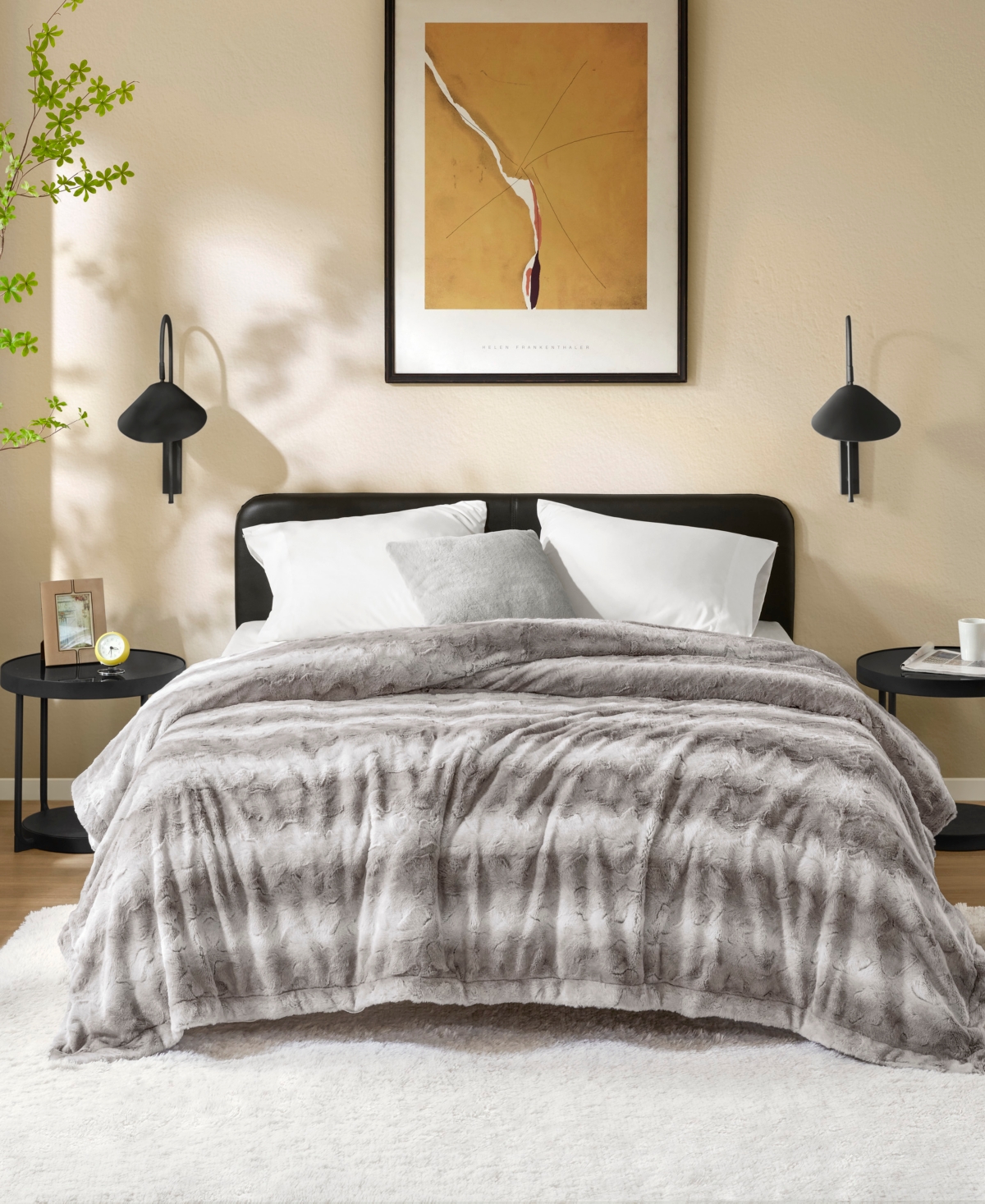 Click here for Madison Park Zuri Faux Fur Blanket  King - Snow le... prices
