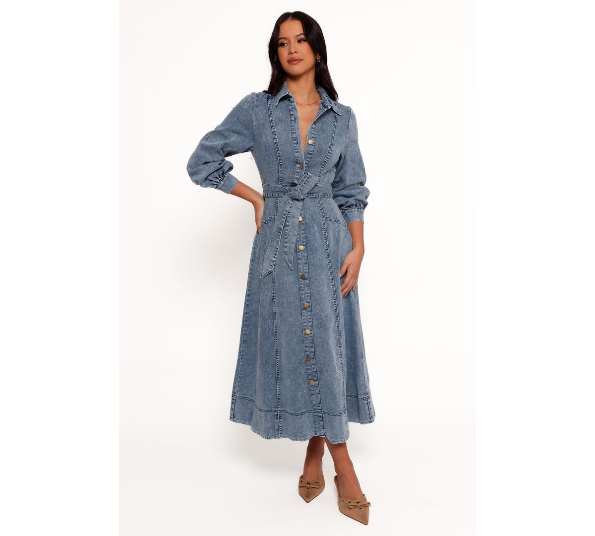 Click here for Petal and Pup Womens Emberly Long Sleeve Maxi Dres... prices