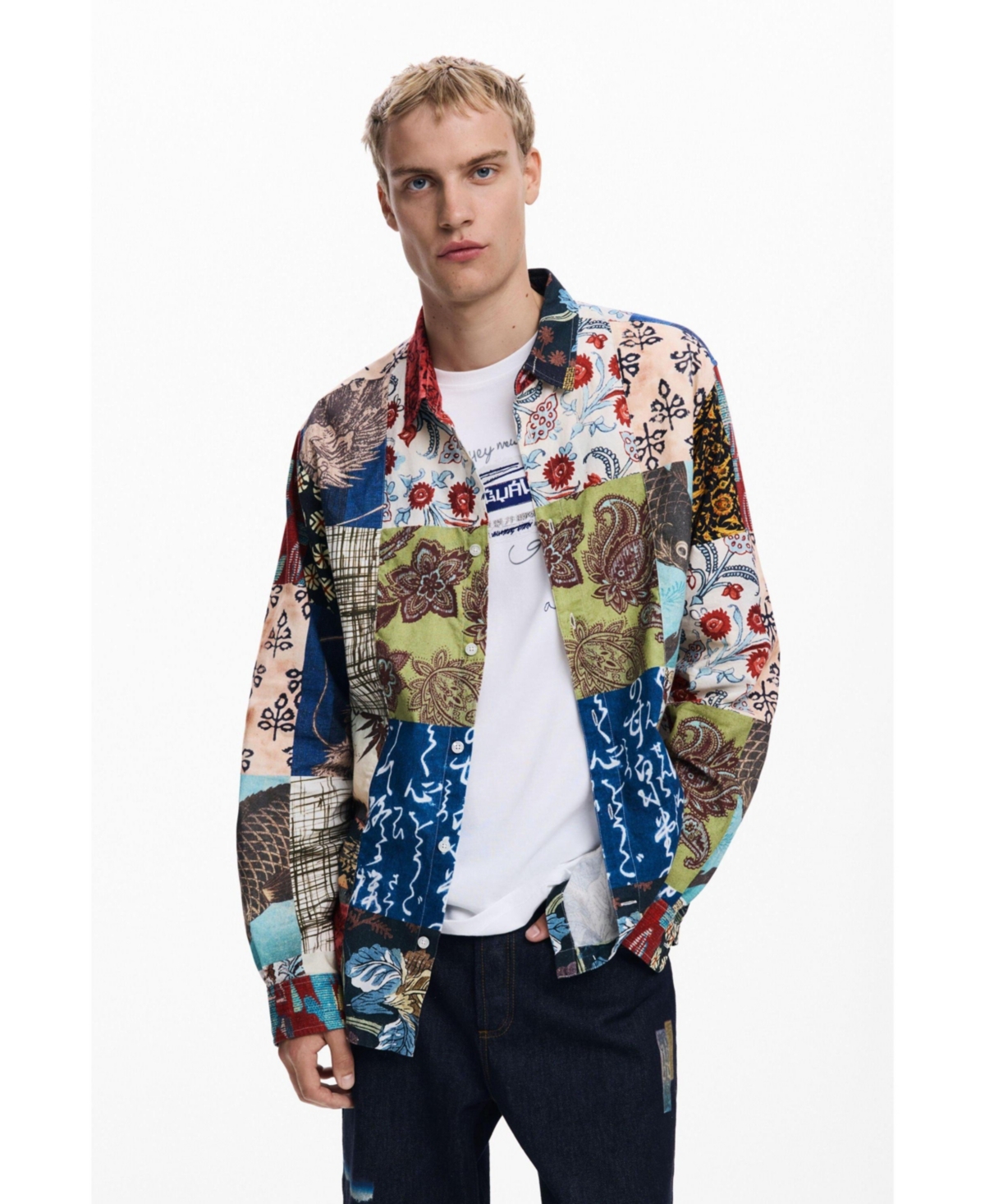 Click here for Desigual Mens Patch-effect carp shirt prices