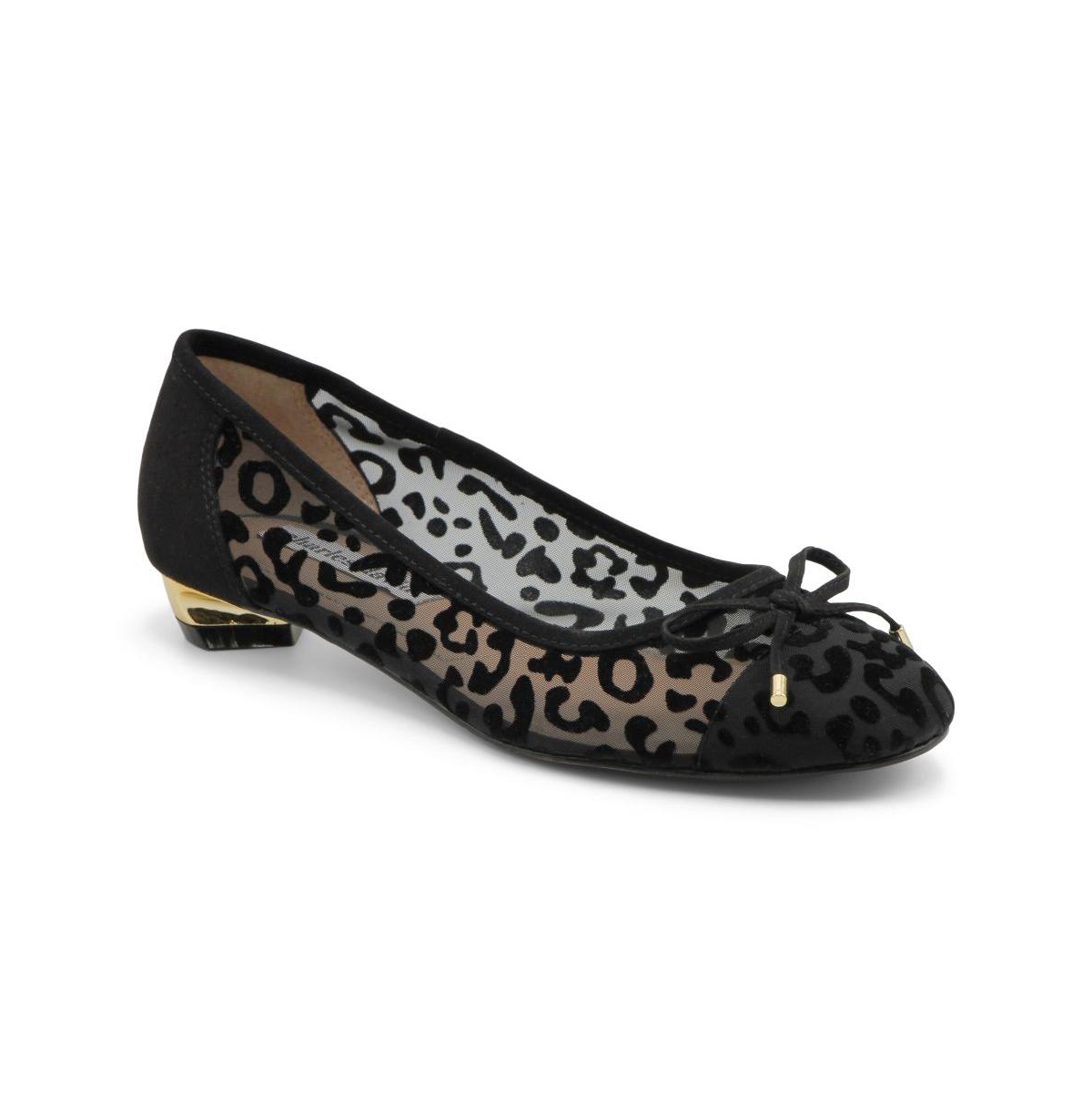 Click here for Charles David Womens Maize - Black leopard prices