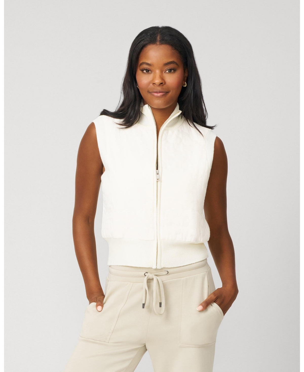 Click here for Cable & Gauge Womens Quilted Lightweight Layering... prices