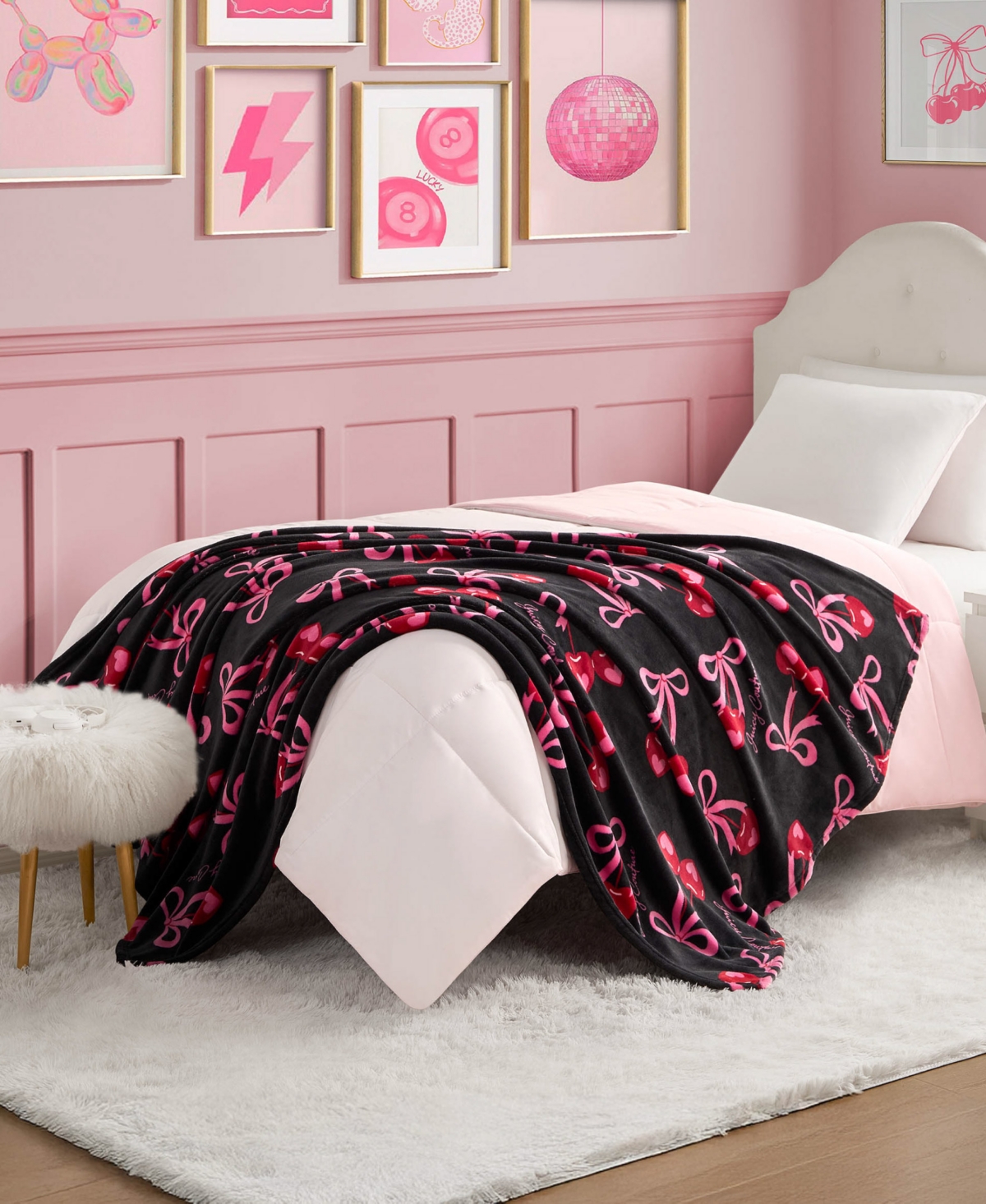 Click here for Juicy Couture Plush Throw  50 x 70 - Sweet Cherry... prices