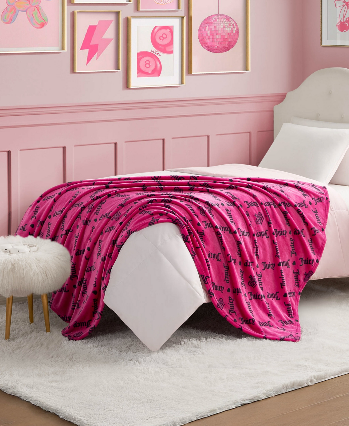 Click here for Juicy Couture Plush Throw  50 x 70 - Logo Crown Ho... prices