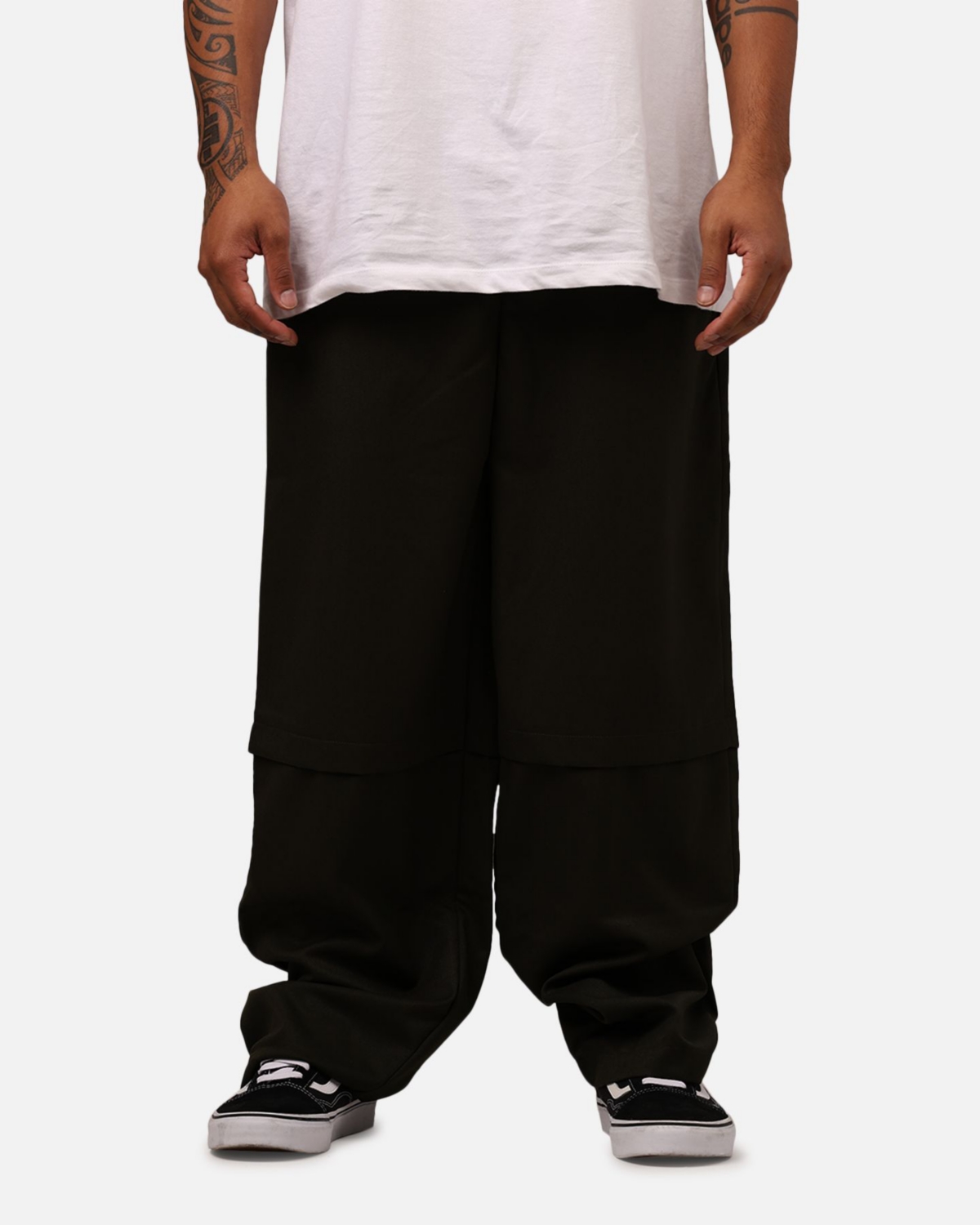 Click here for mnml Mens Hello Preppy Pants - Black prices