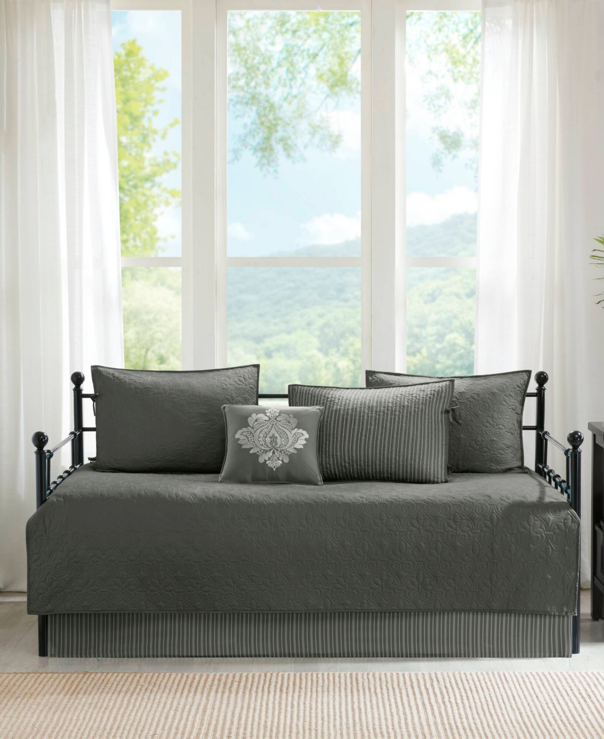 Madison Park Quebec Reversible 6-Pc. Quilt Set  Daybed - Dark Gray