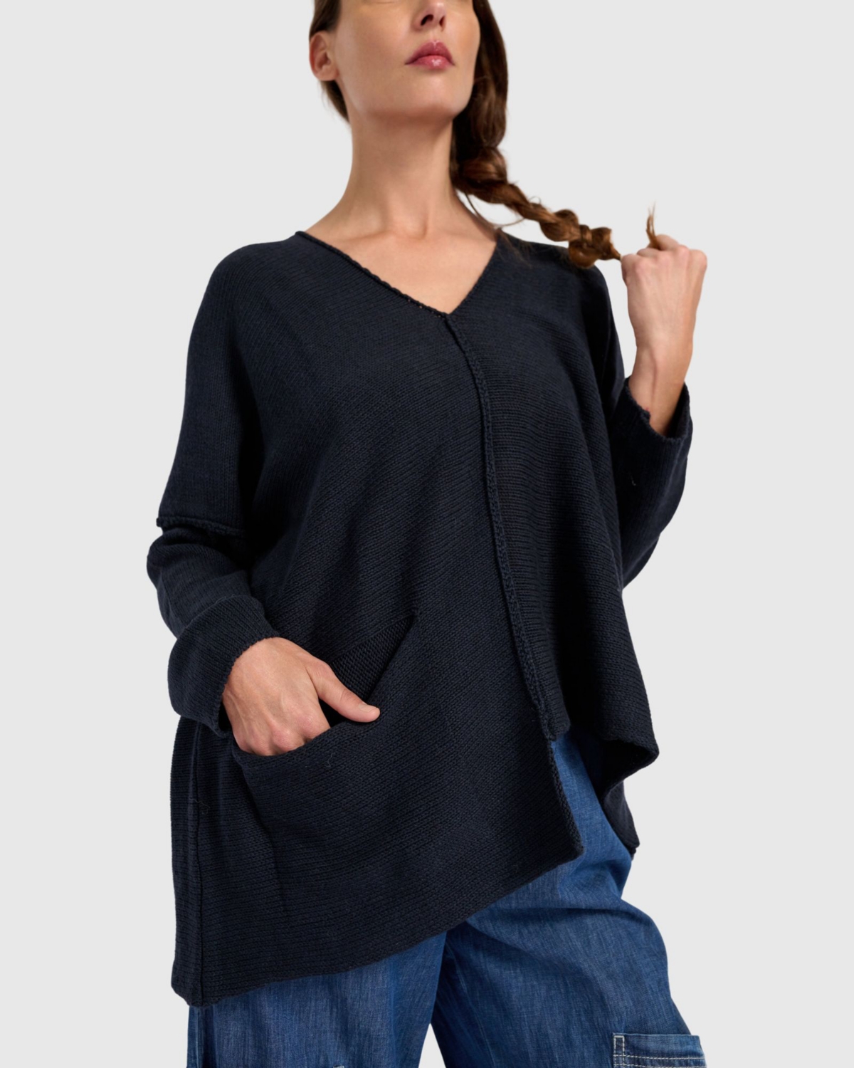 Click here for Alembika Womens Bliss Slouchy Sweater - Navy prices