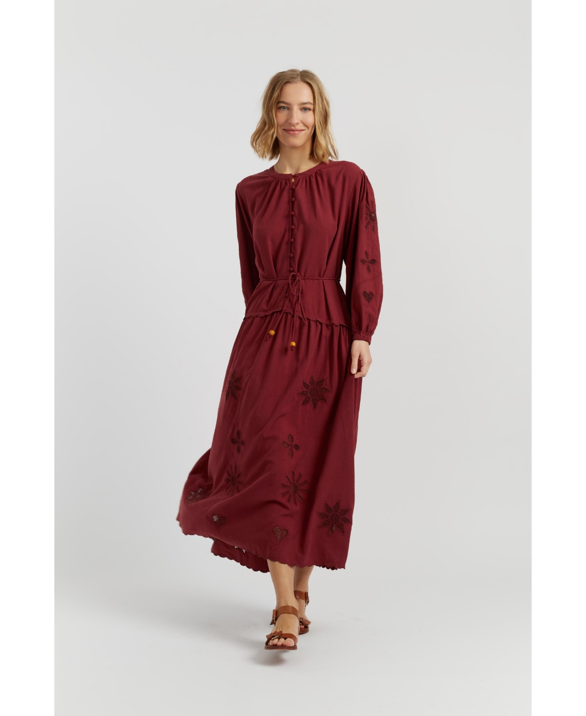 Click here for Chinti & Parker Womens Sienna Linen-Blend Broderie... prices