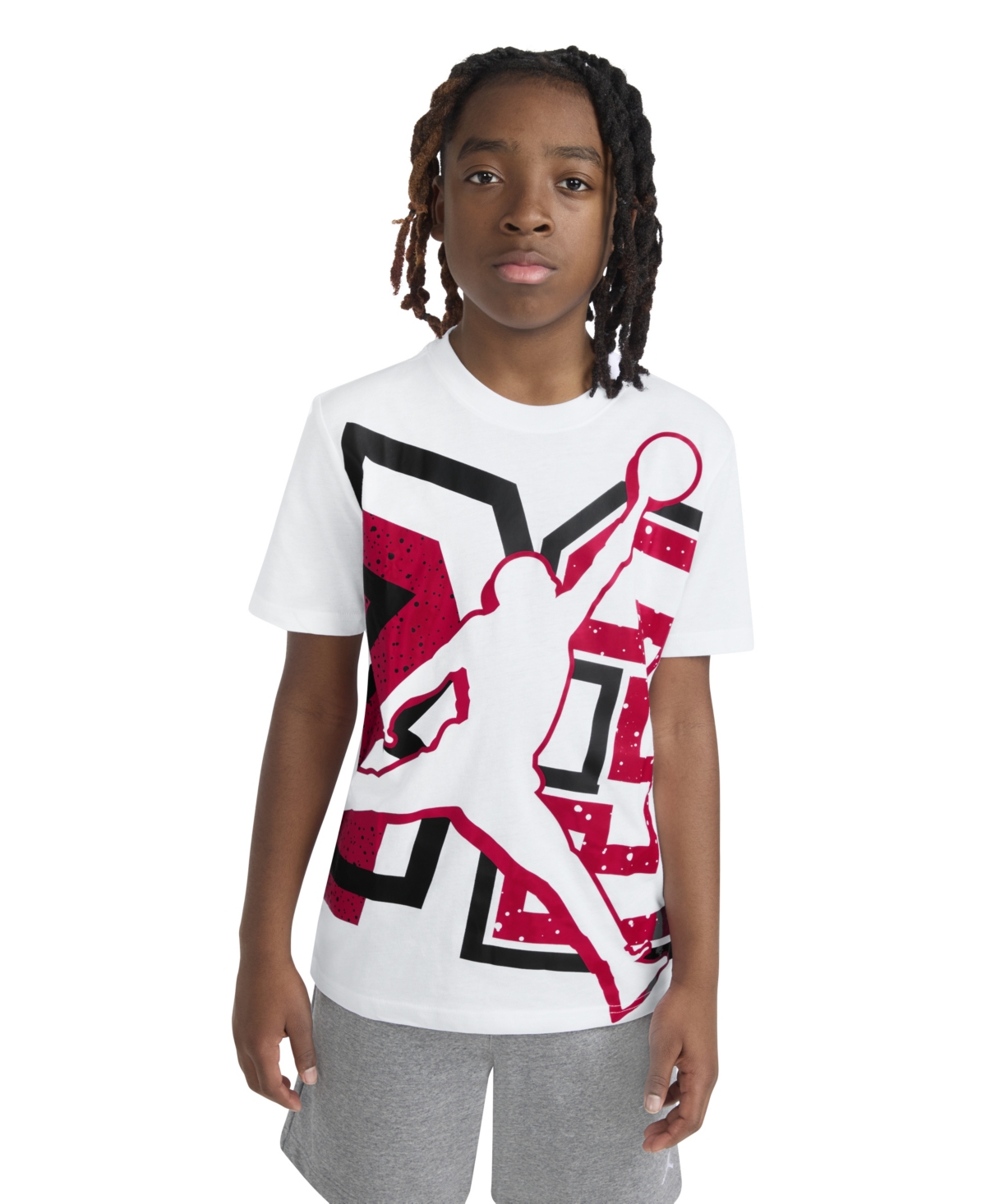 Click here for Jordan Boys 8-20 Split 23 Graphic Crewneck T-Shirt... prices