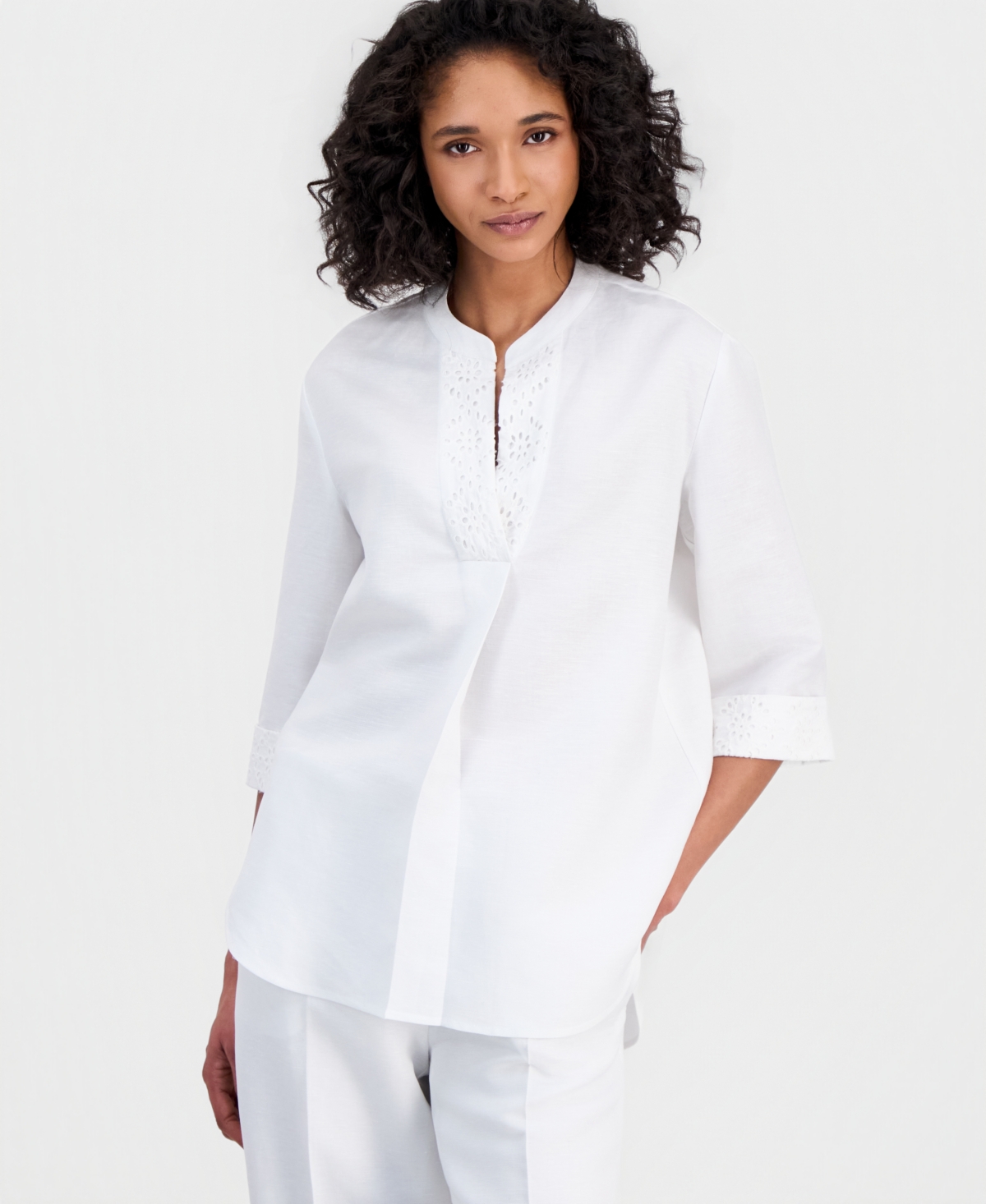 Click here for Anne Klein Womens Linen-Blend 3/4-Sleeve V-Neck Tu... prices