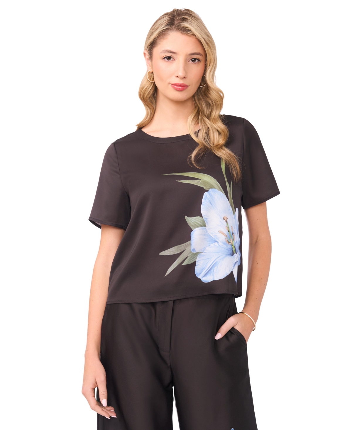 Click here for Vince Camuto Womens Short-Sleeve Crew Neck Blouse... prices