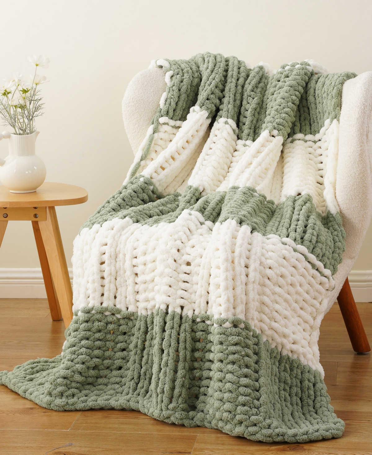 Click here for Battilo Home Color Blocked Thick Chenille Chunky K... prices