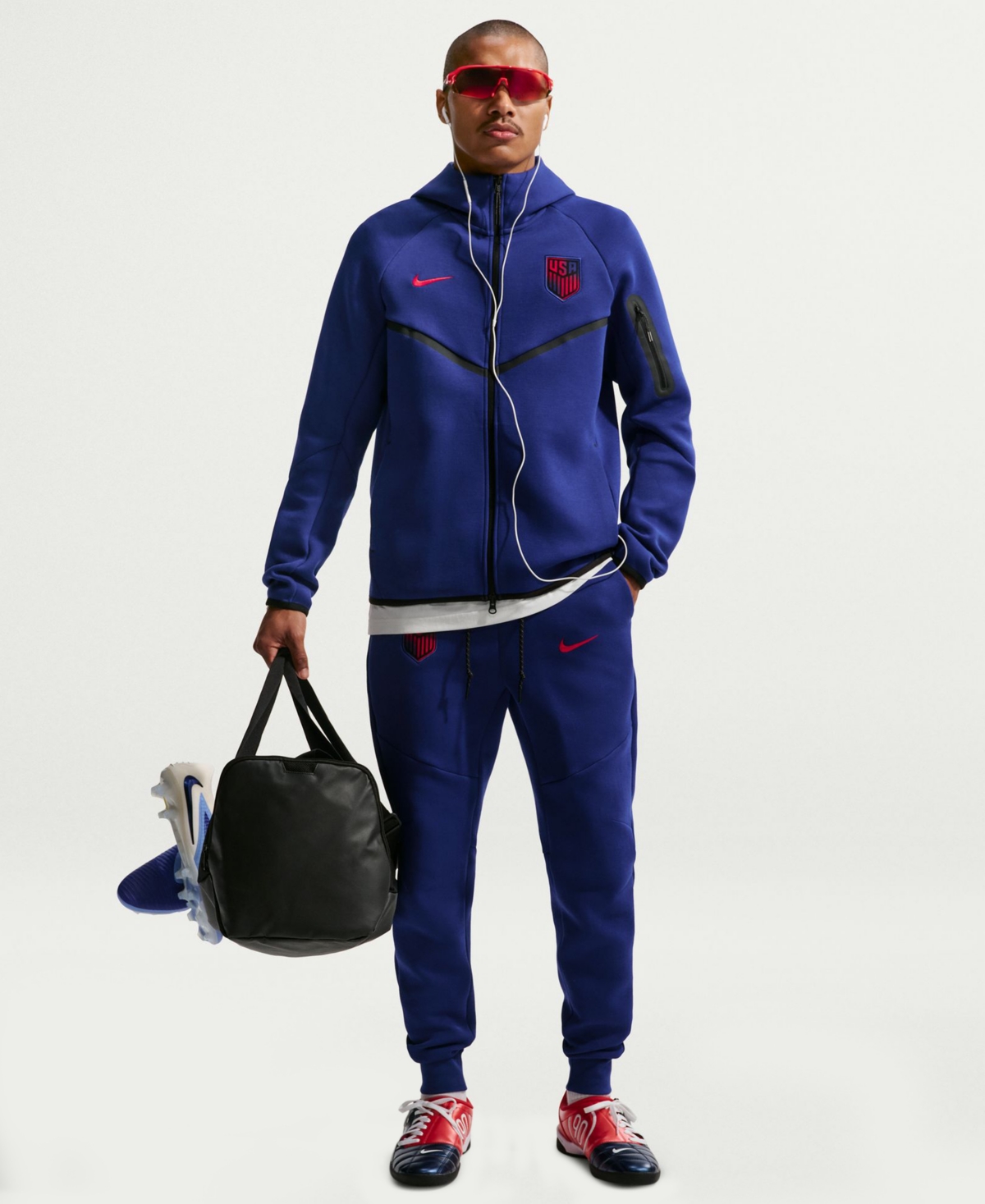 Click here for Nike Mens Tech Fleece Soccer Jogger Pants - Deep R... prices