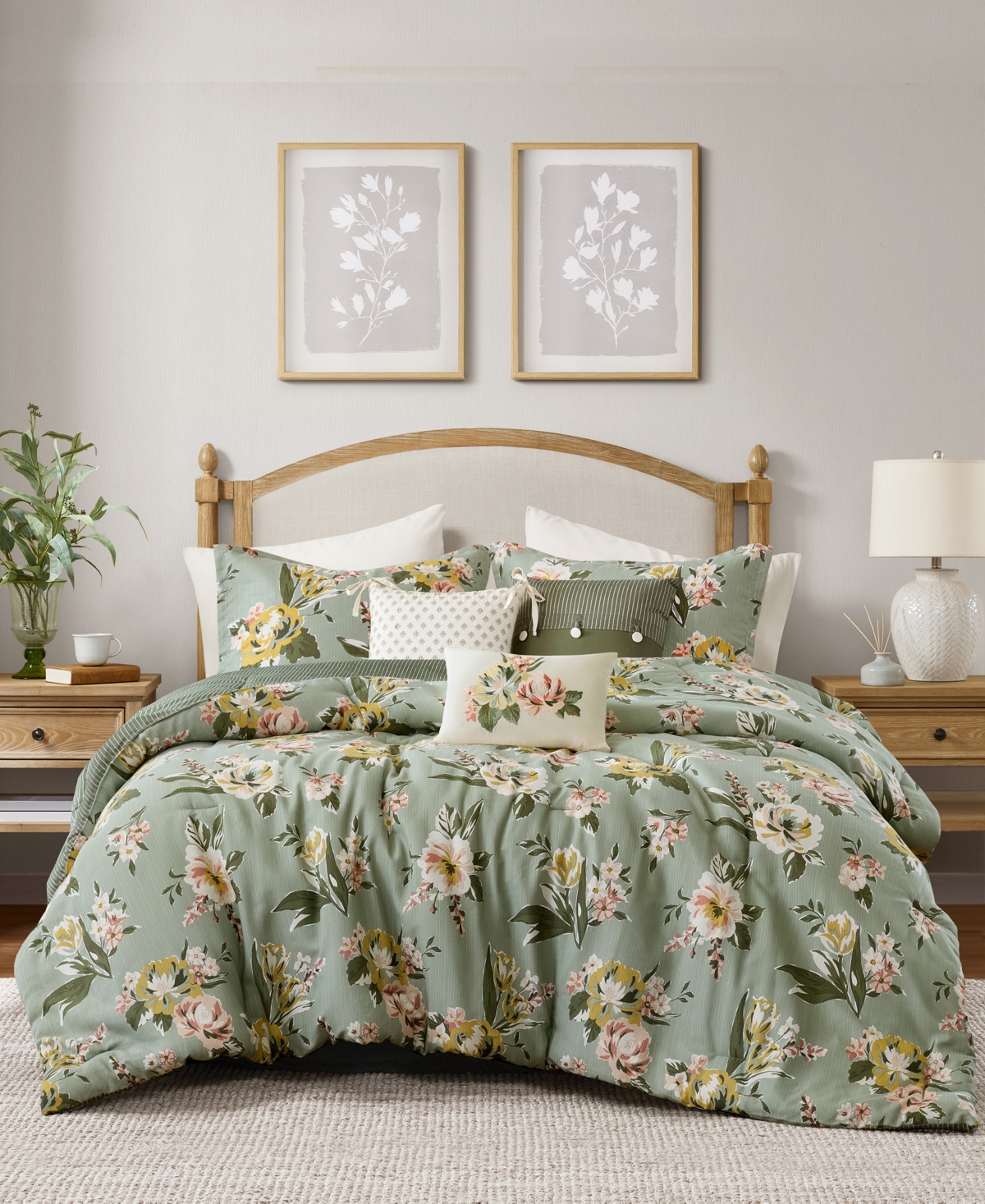 Click here for Madison Park Salara Vintage Floral 7-Pc. Comforter... prices