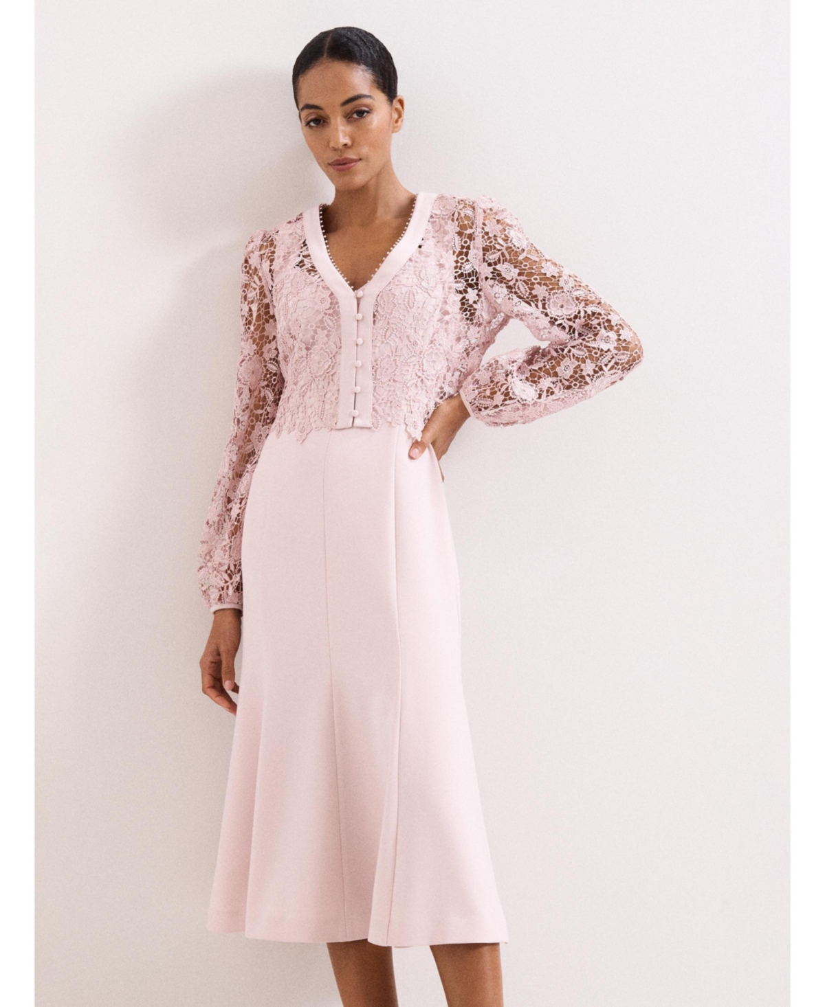 Click here for Phase Eight Womens Ayumi Part Lace Midi Dress prices