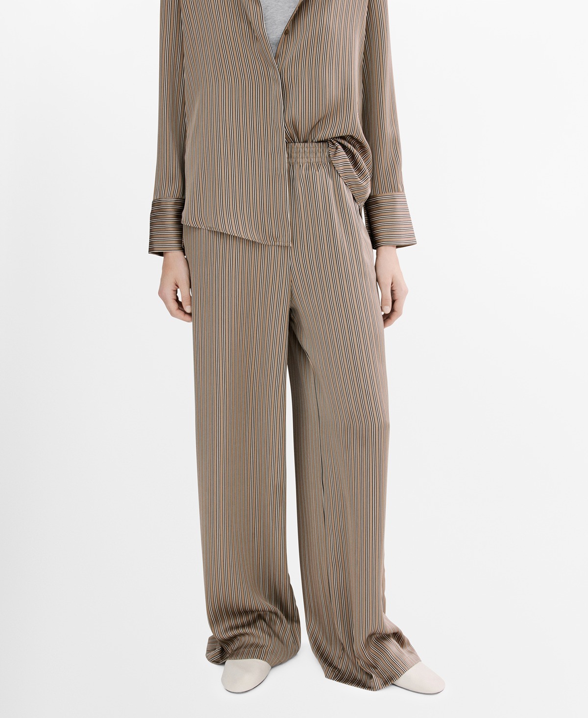 Click here for Mango Womens Satin Striped Pants - Medium Brown prices