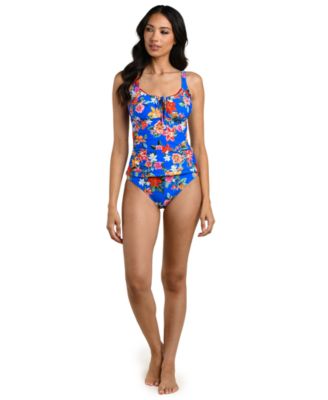 Click here for La Blanca Modern Oasis Sweetheart Tunnel Neck Tank... prices