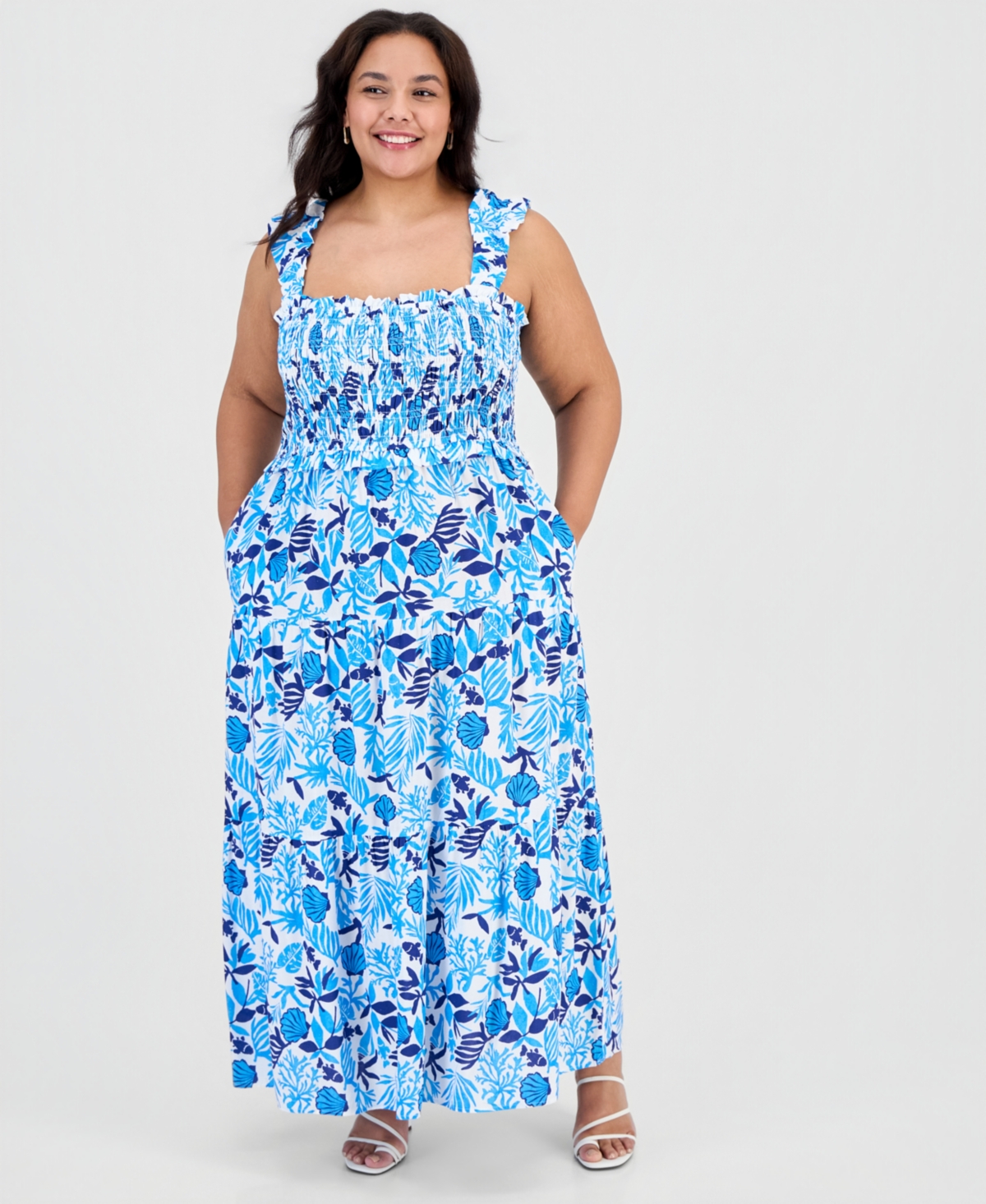 Click here for Full Circle Trends Plus Size Poof Strap Square Nec... prices