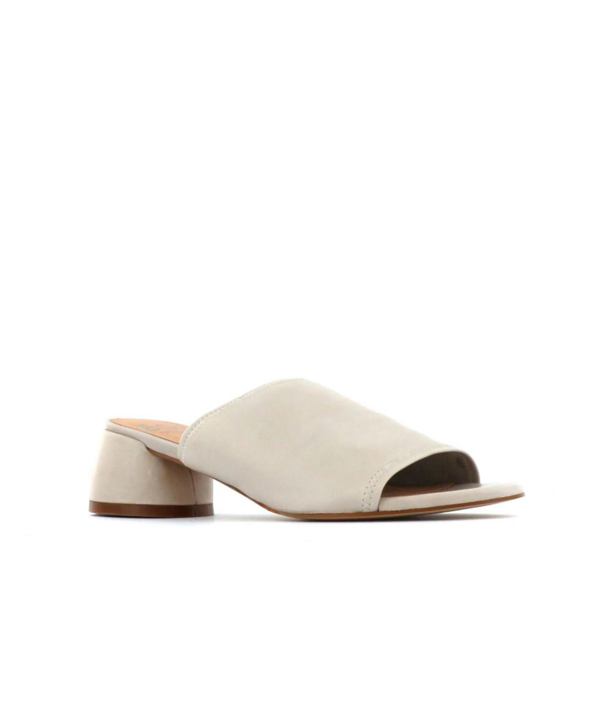 Click here for Eos Footwear Womens Fio Sandal - Pebble prices
