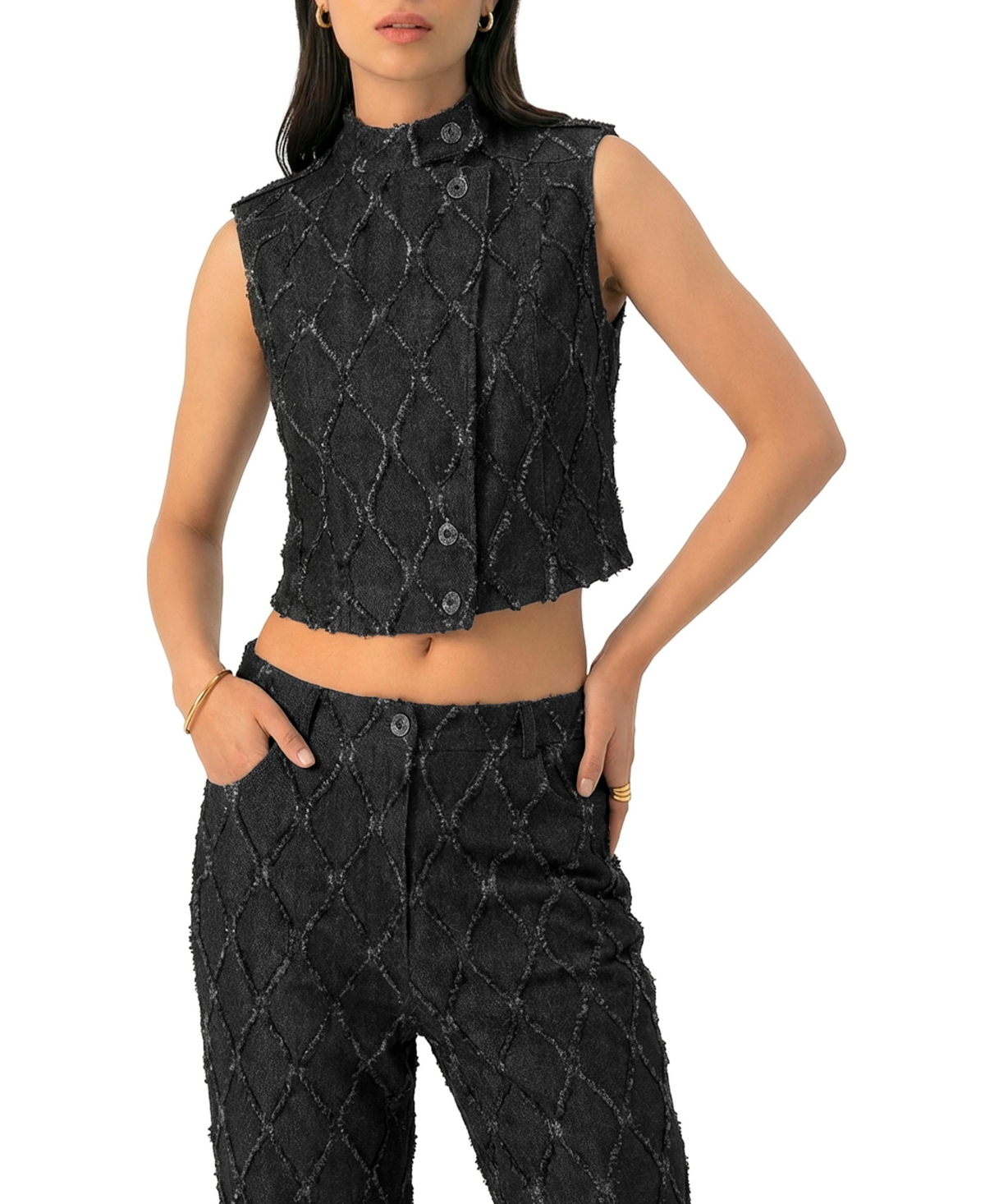 Click here for Ivonne Womens Distressed Denim Vest - Black prices