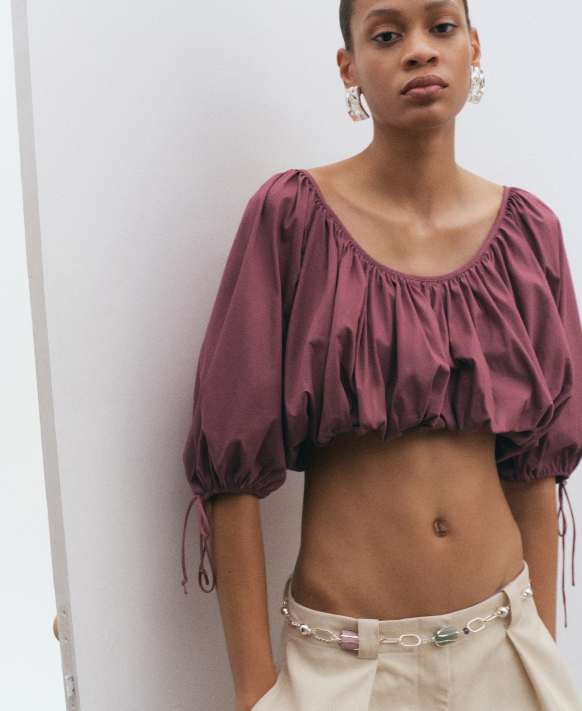 Click here for Mango Womens Puff-Sleeved Cropped Blouse - Cherry prices