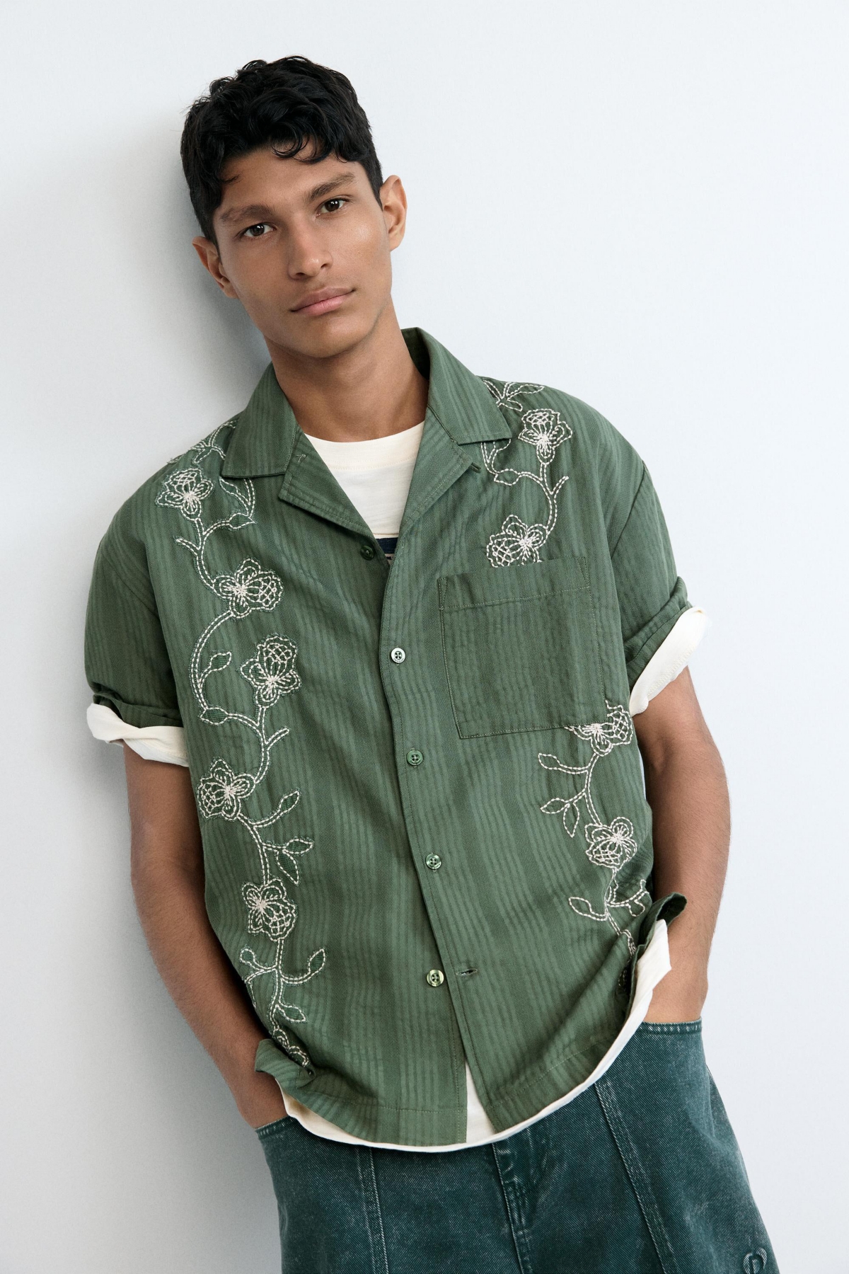 Click here for Desigual Mens Embroidered shirt - Light green prices