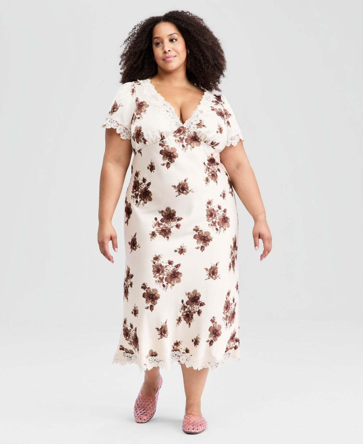 Click here for And Now This Trendy Plus Size Lace-Trim Floral Sat... prices