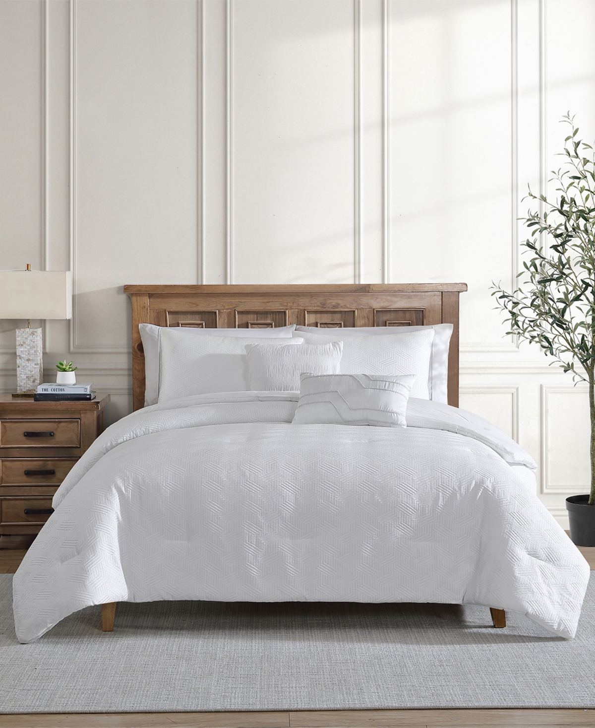 Click here for Vcny Home Blanca Jacquard Geometric 5-Pc. Comforte... prices