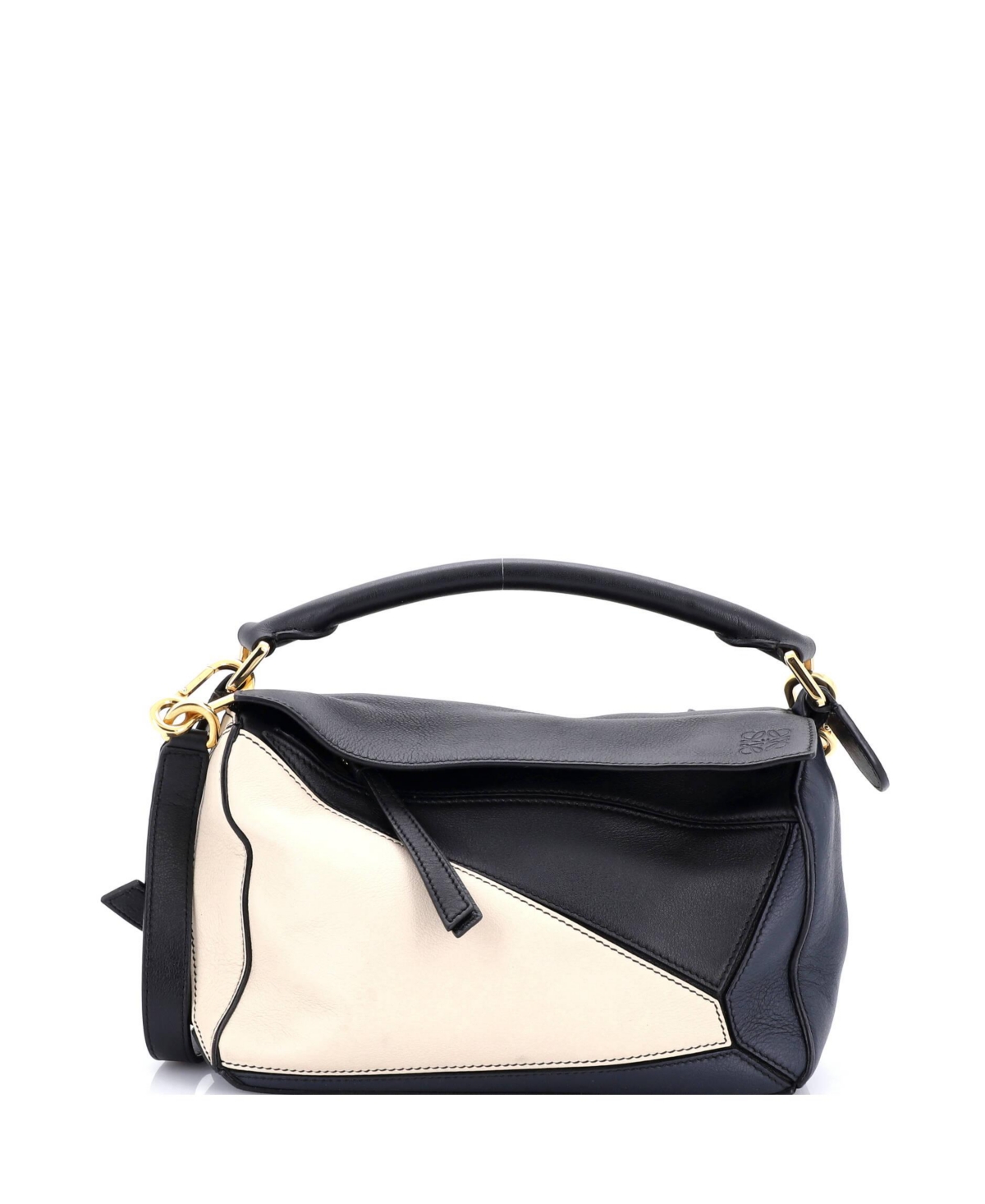 Click here for Pre-Owned Loewe Small Puzzle Bag Leather - Black prices
