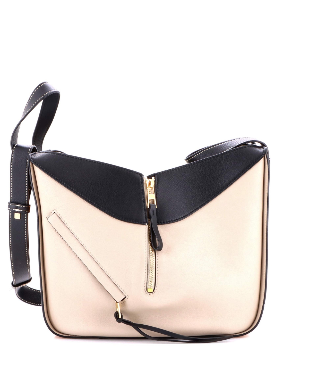 Click here for Pre-Owned Loewe Small Hammock Bag Leather - Pink prices