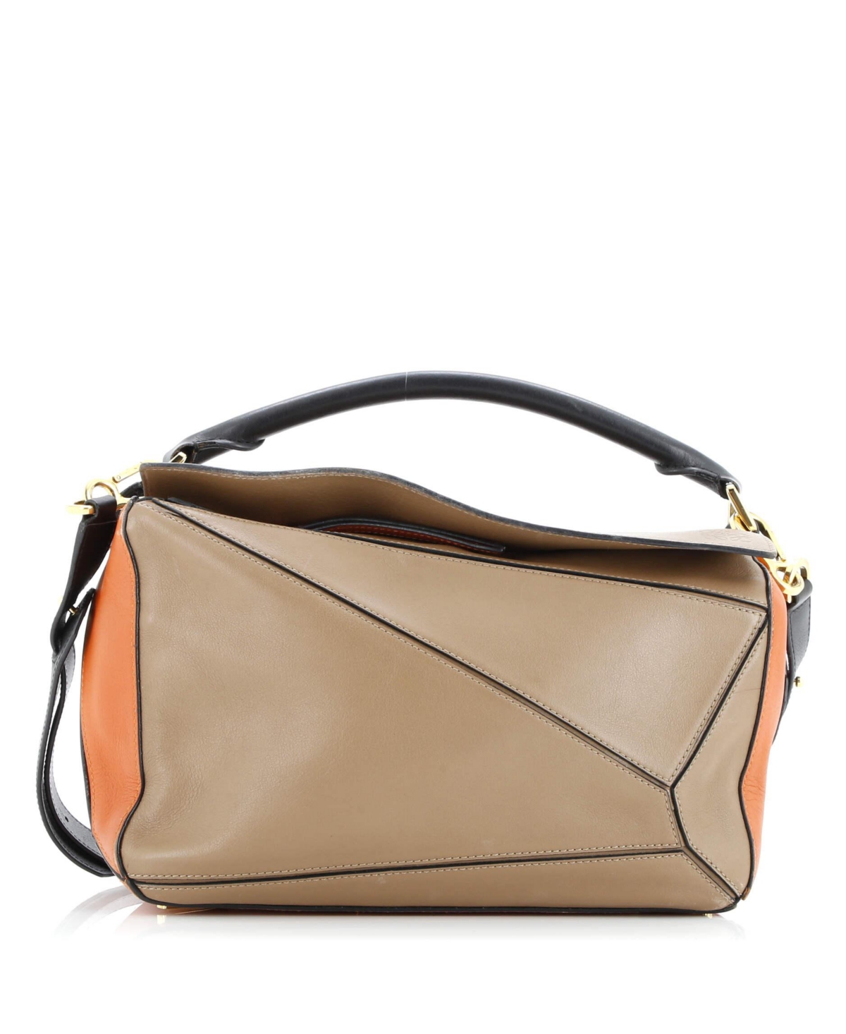 Click here for Pre-Owned Loewe Medium Puzzle Bag Leather - Brown prices