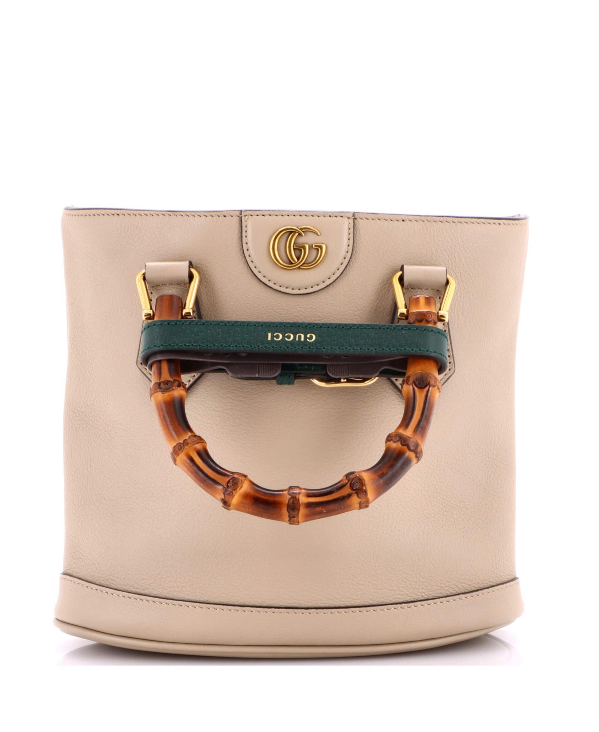 Click here for Pre-Owned Gucci Small Diana Bamboo Handle Round To... prices