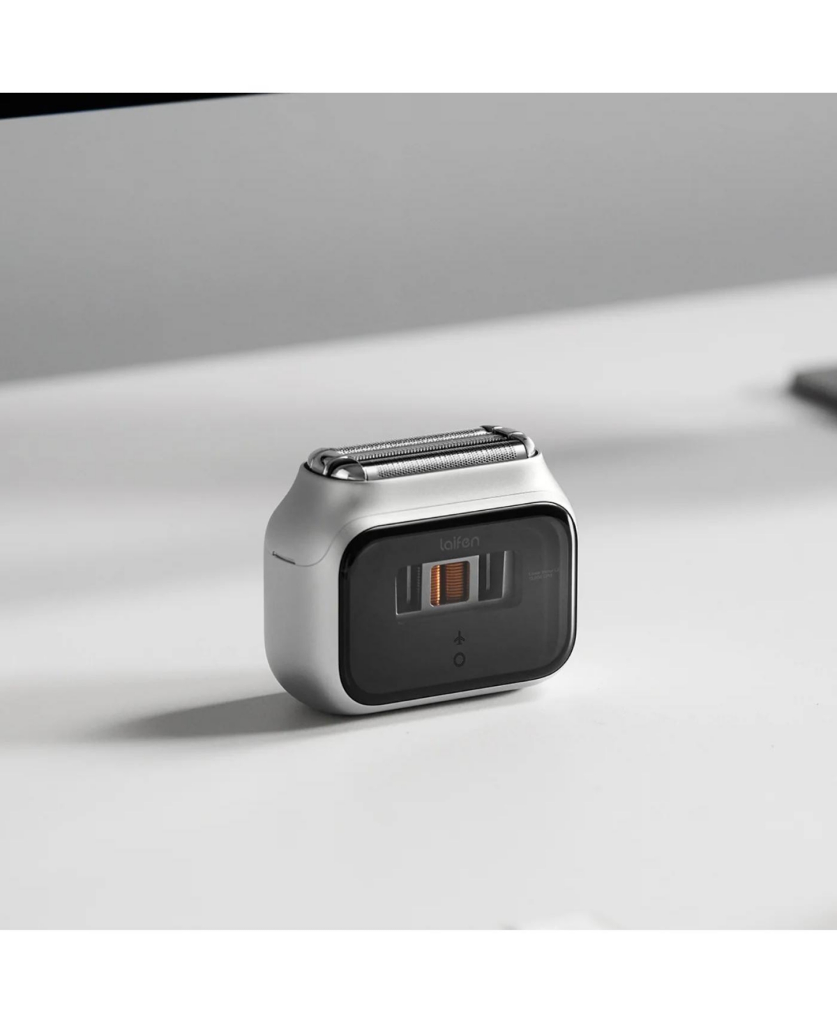 Click here for Laifen P3 Pro 3-Blade Dual Motor Electric Shaver prices