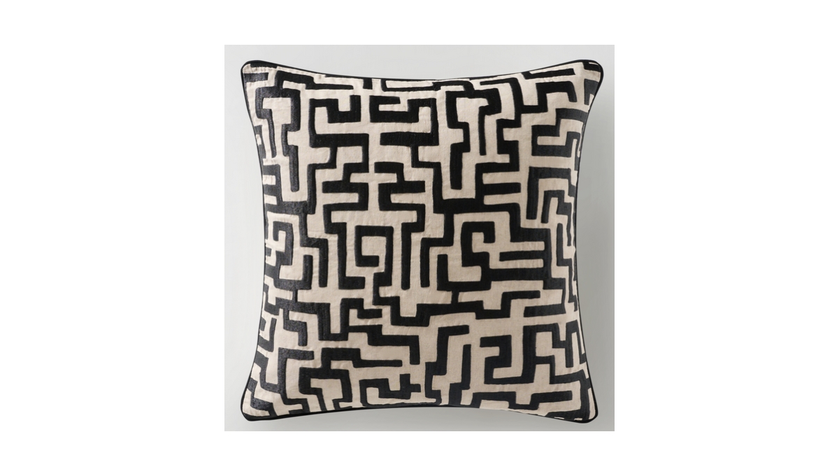 Click here for Z Gallerie Mod Maze Pillow - Black prices
