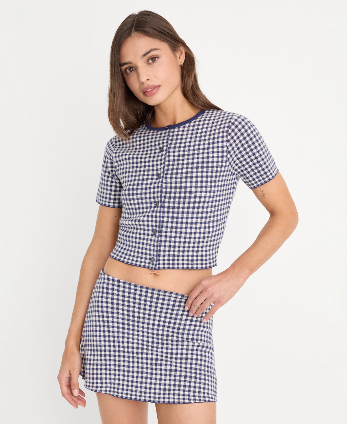 Click here for Good American Womens Cropped Short-Sleeve Cardigan... prices