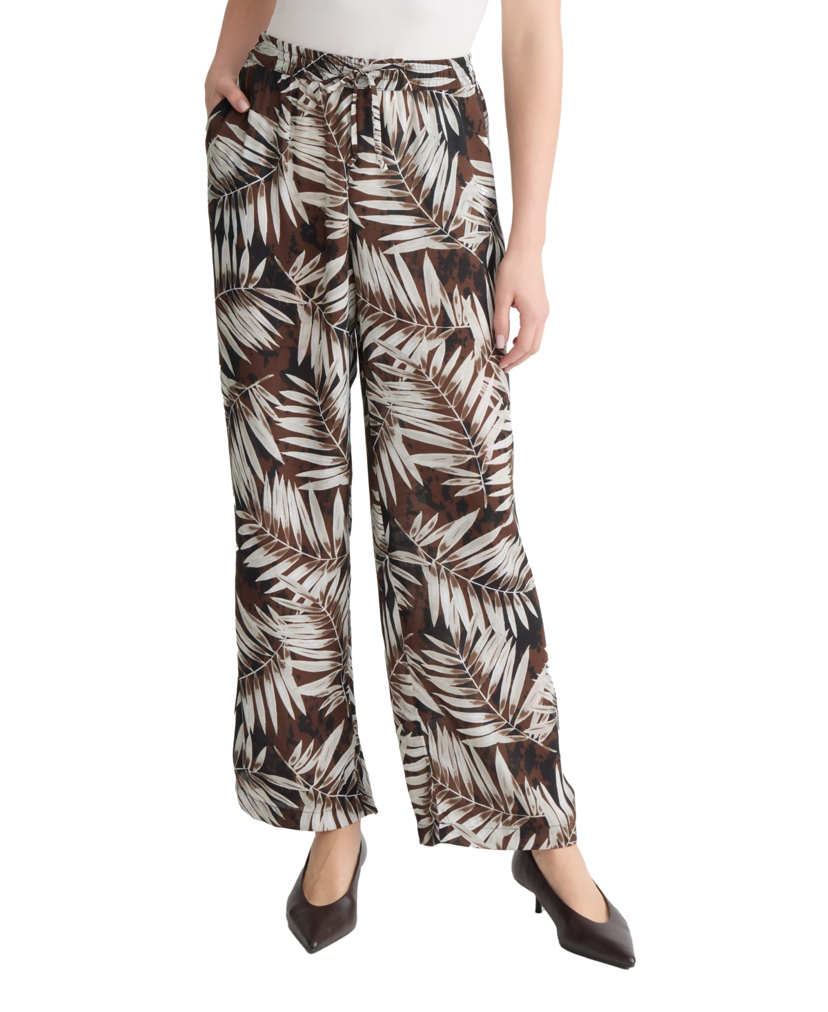 Click here for Jones New York Petite Palm Printed Wide-Leg Pull-O... prices