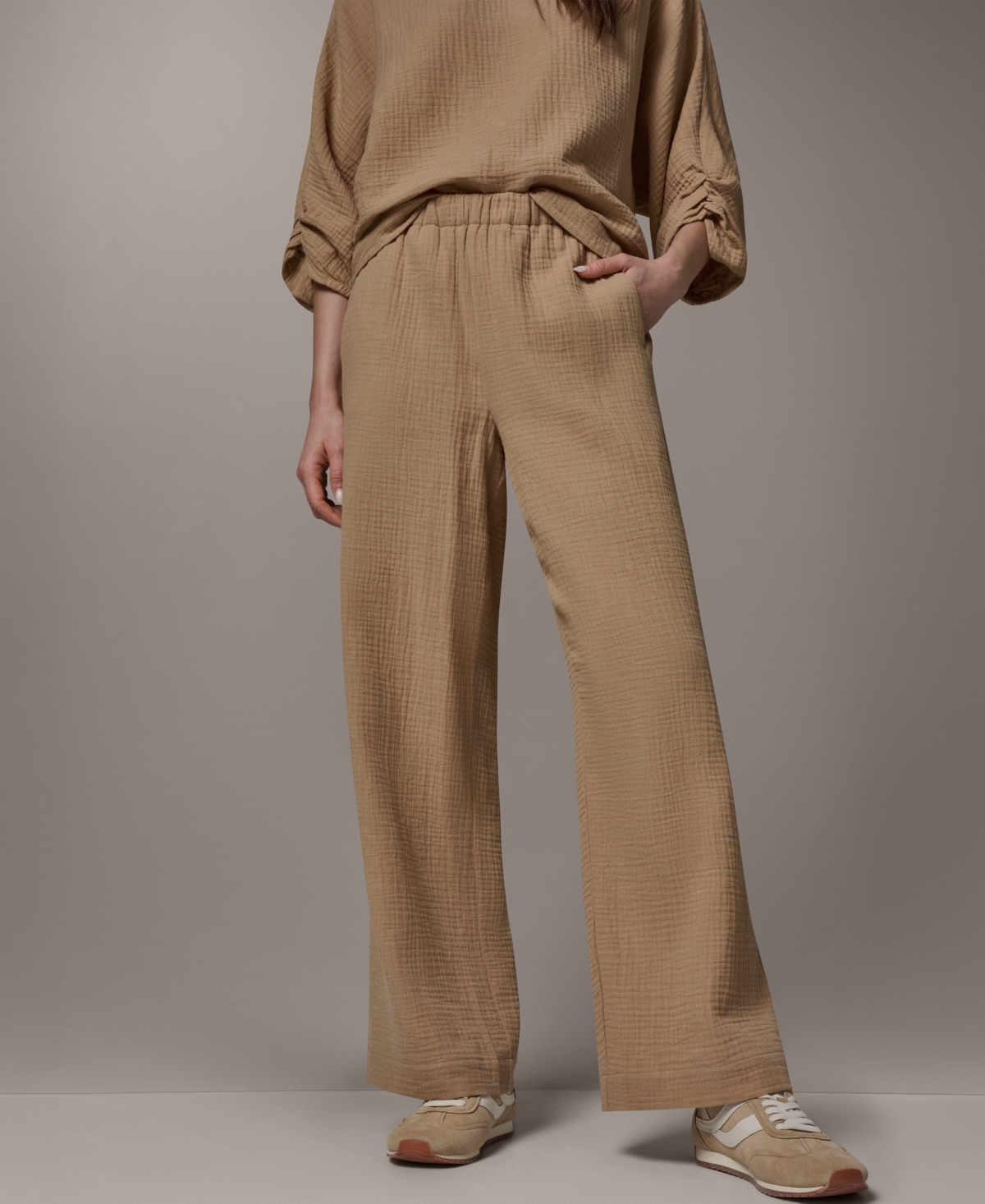 Click here for Donna Karan Weekend Womens Mid-Rise Side Seam Pant... prices